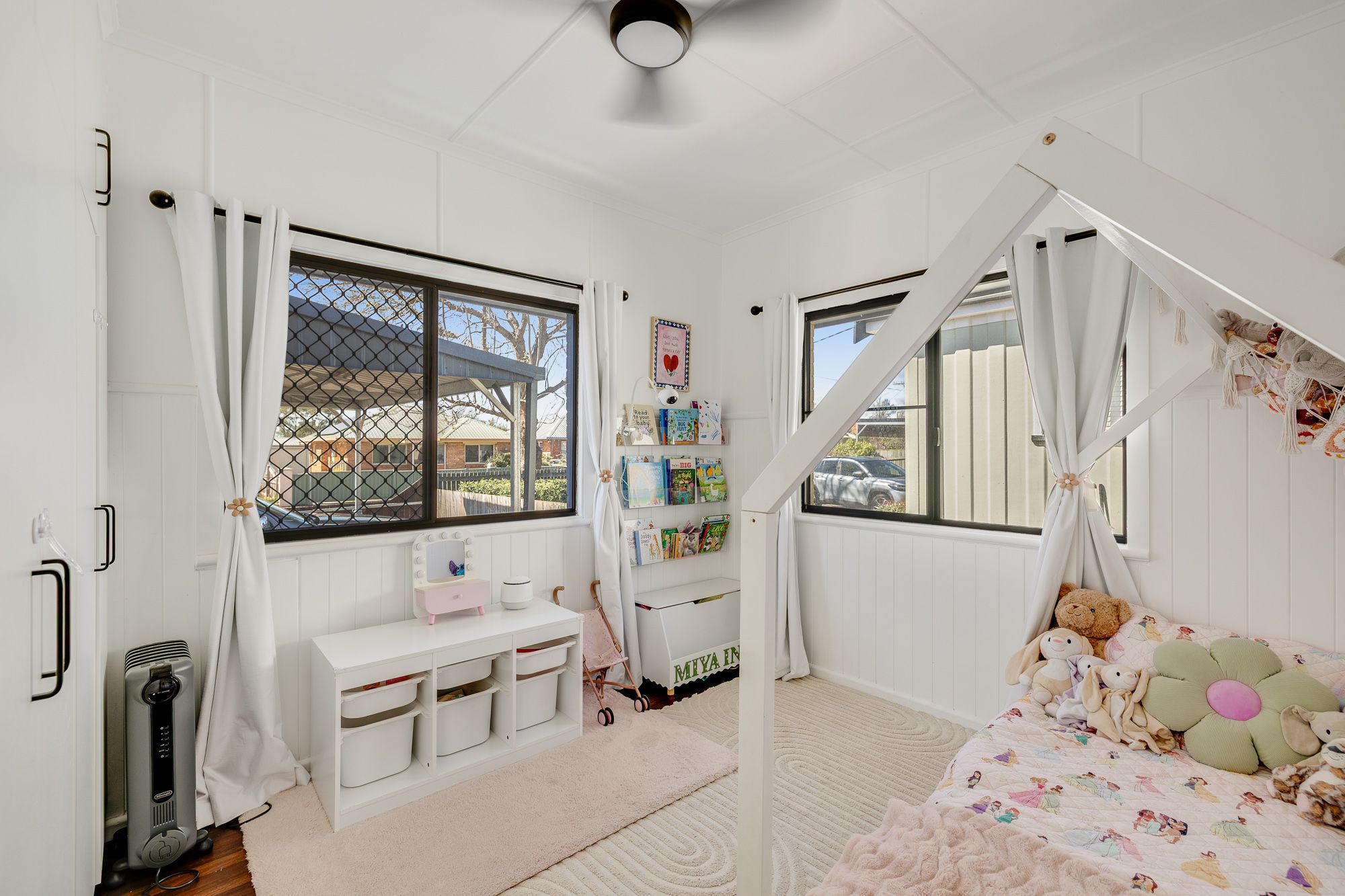 33 Justin Street, Harristown, QLD 4350 - Sold House - Ray White ...