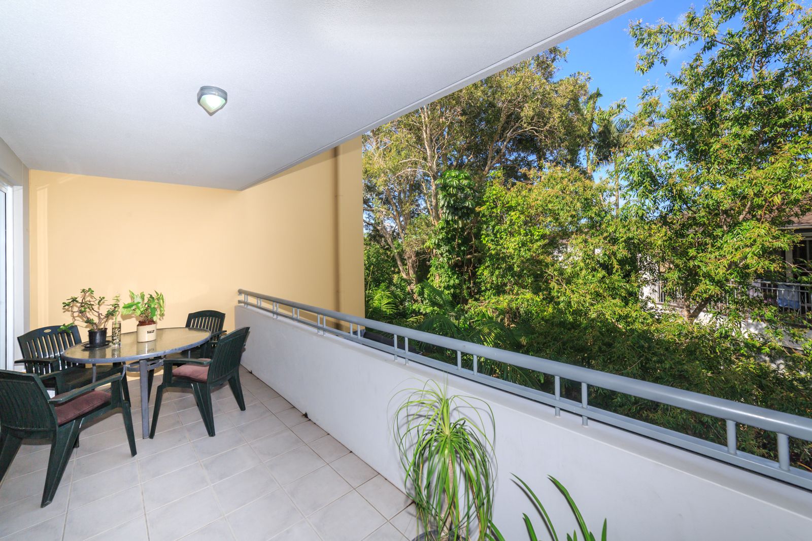 1107/33 Clark Street, Biggera Waters, QLD 4216 - Sold Unit - Ray White ...