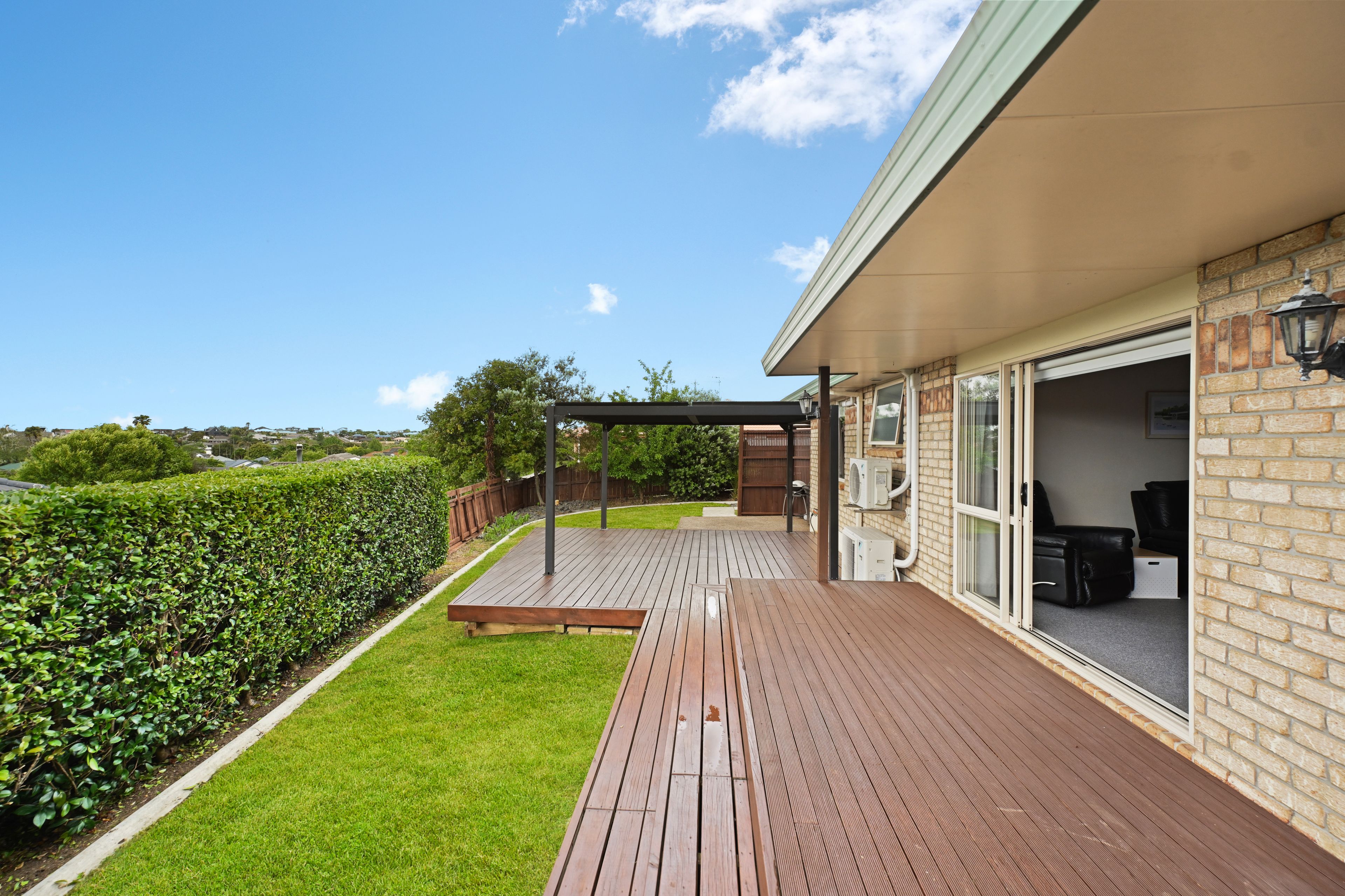 15 Highbury Place, Nawton, Hamilton City 3200 - Sold House - Ray White ...