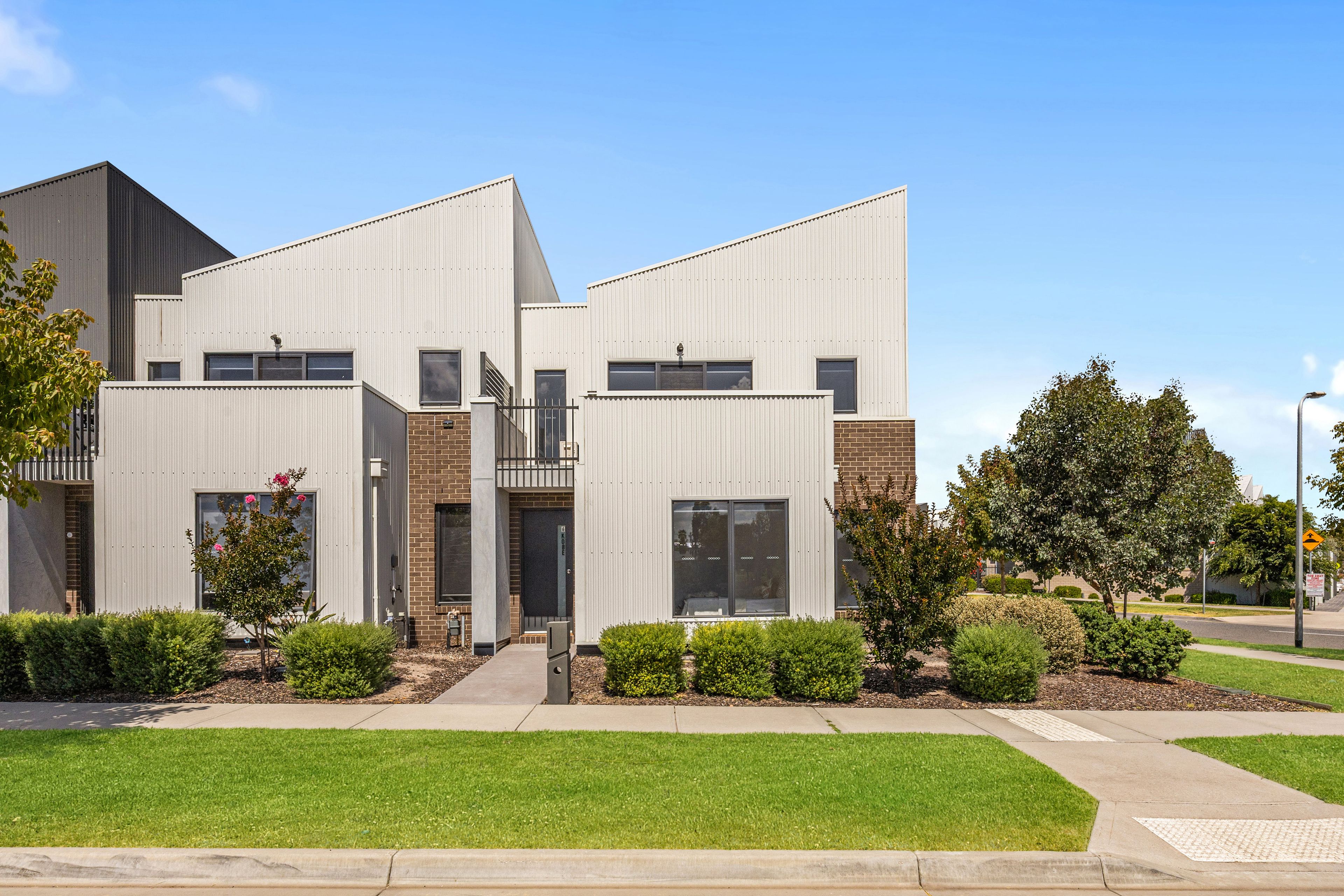 6 Kobe Crescent, Wollert, VIC – Home For Sale • Ray White