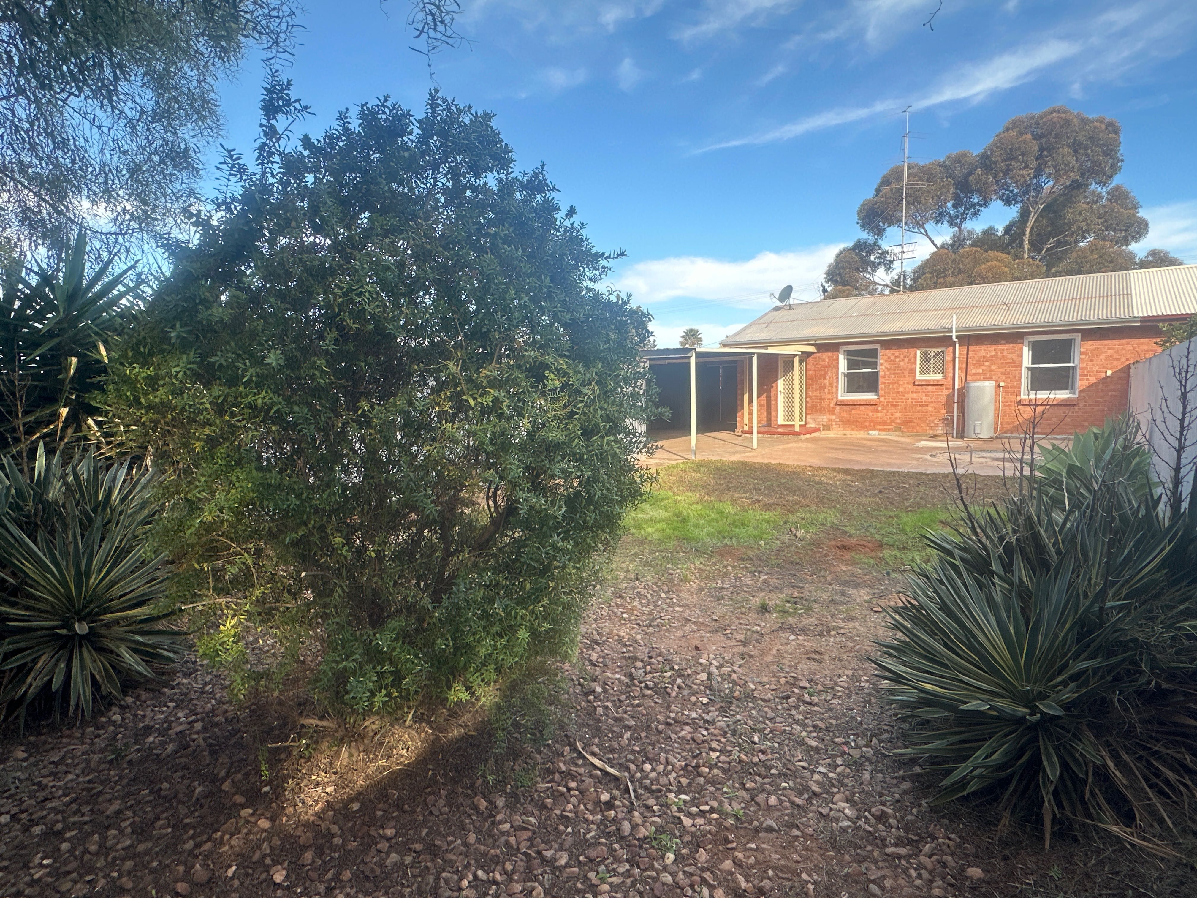 6 Curnow Street, Whyalla Stuart, SA 5608 - House for Rent - Ray White ...