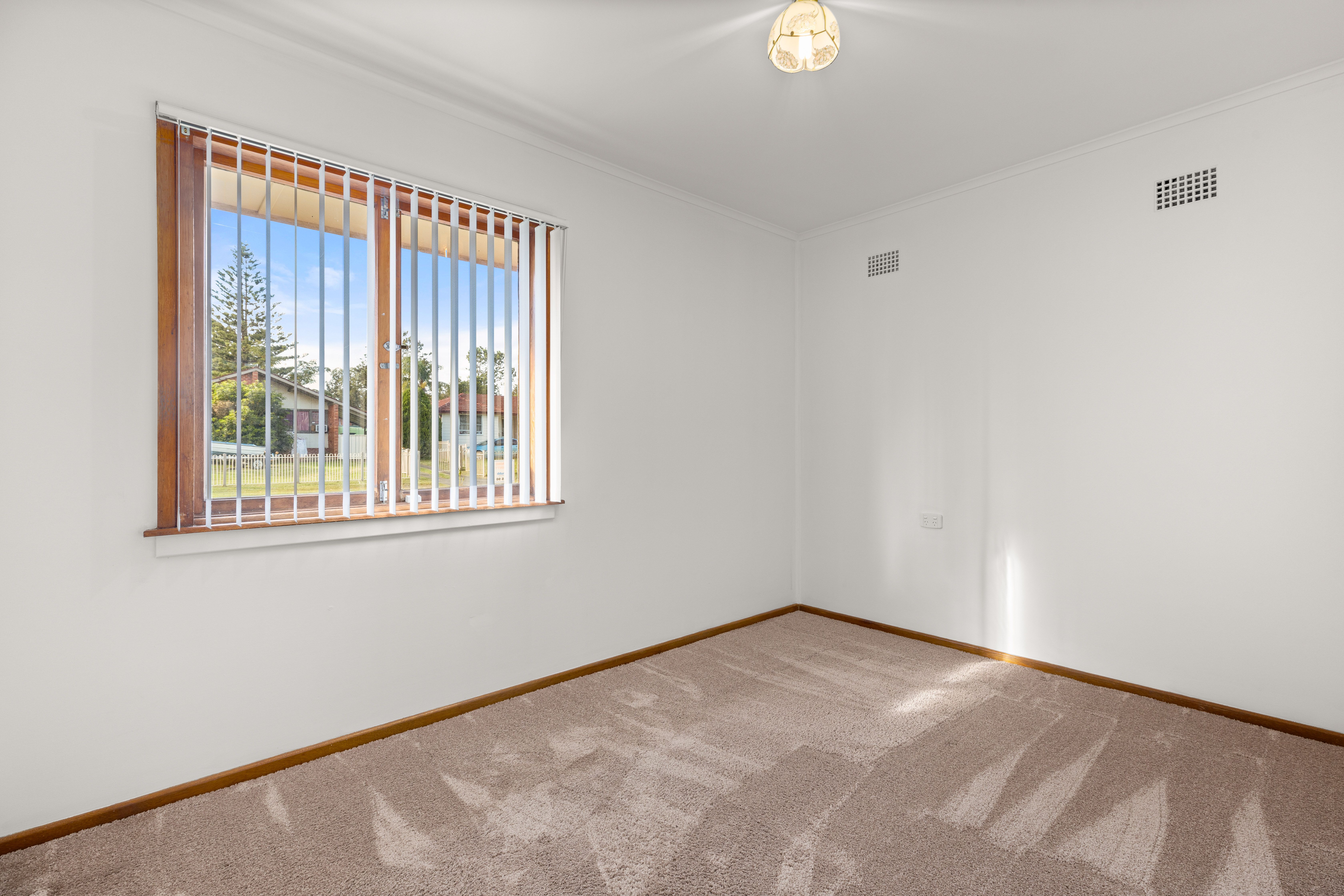 24 Parramatta Street, Nowra, NSW 2541 - Sold House - Ray White ...