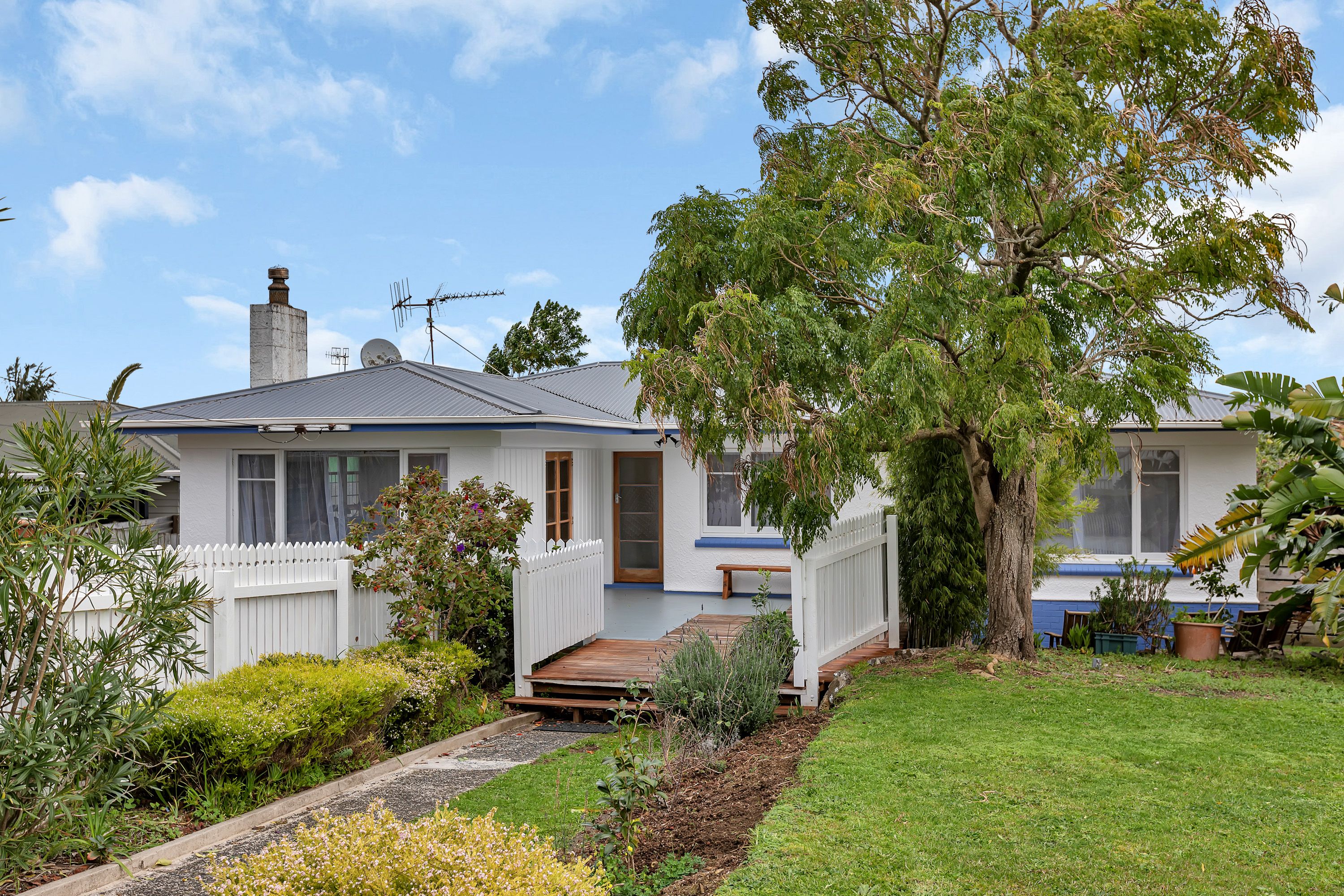 31 Sherwood Road, Onerahi, Whangarei District 0110 - Sold House - Ray ...