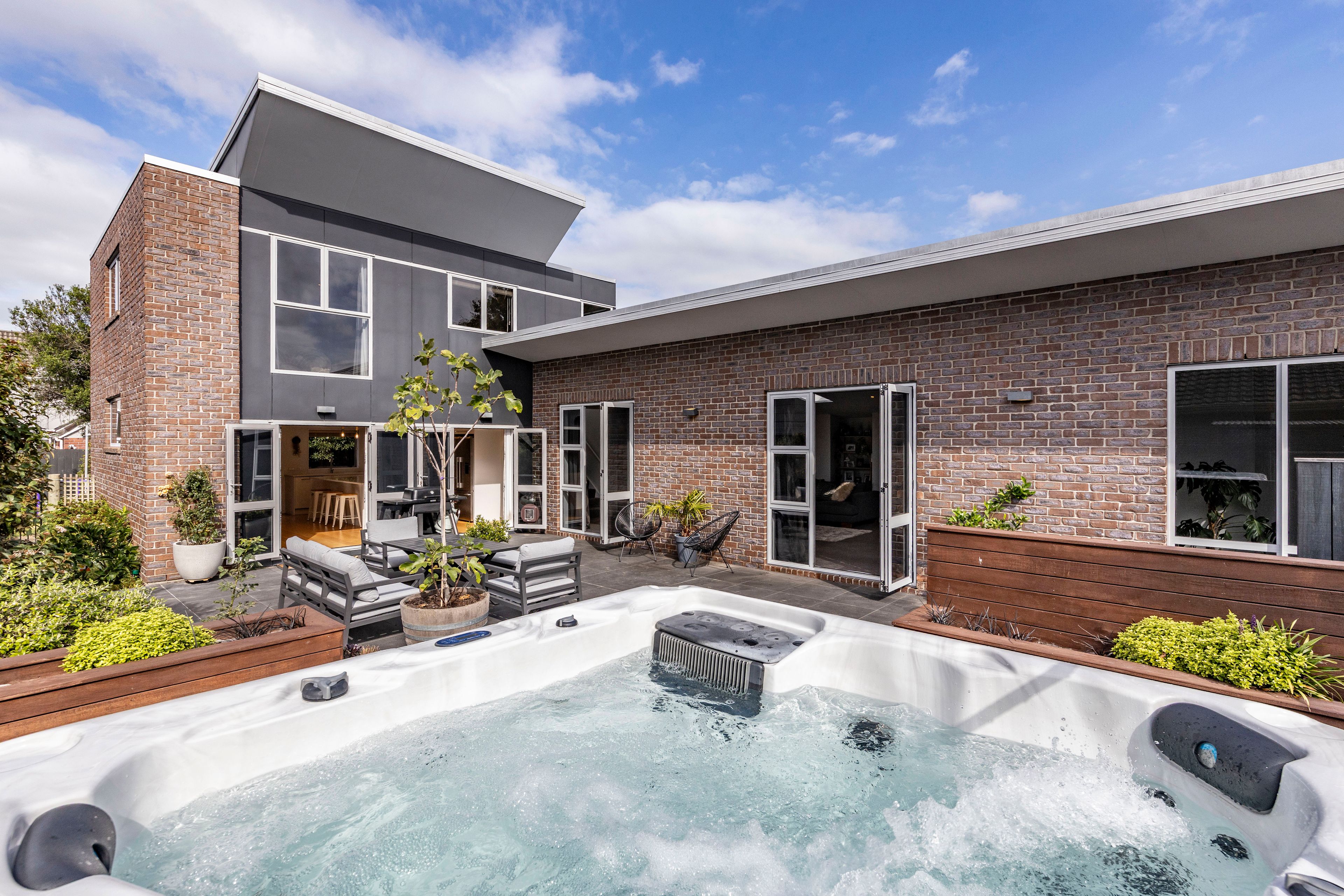 6 Lodge Place, Ilam, – Home For Sale • Ray White