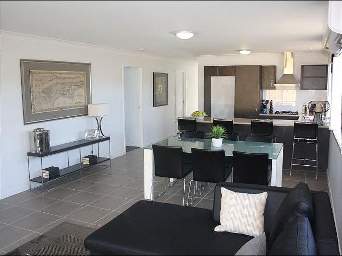 7 Mark Winter Court, Bellbird Park, QLD 4300 - Leased House - Ray White ...