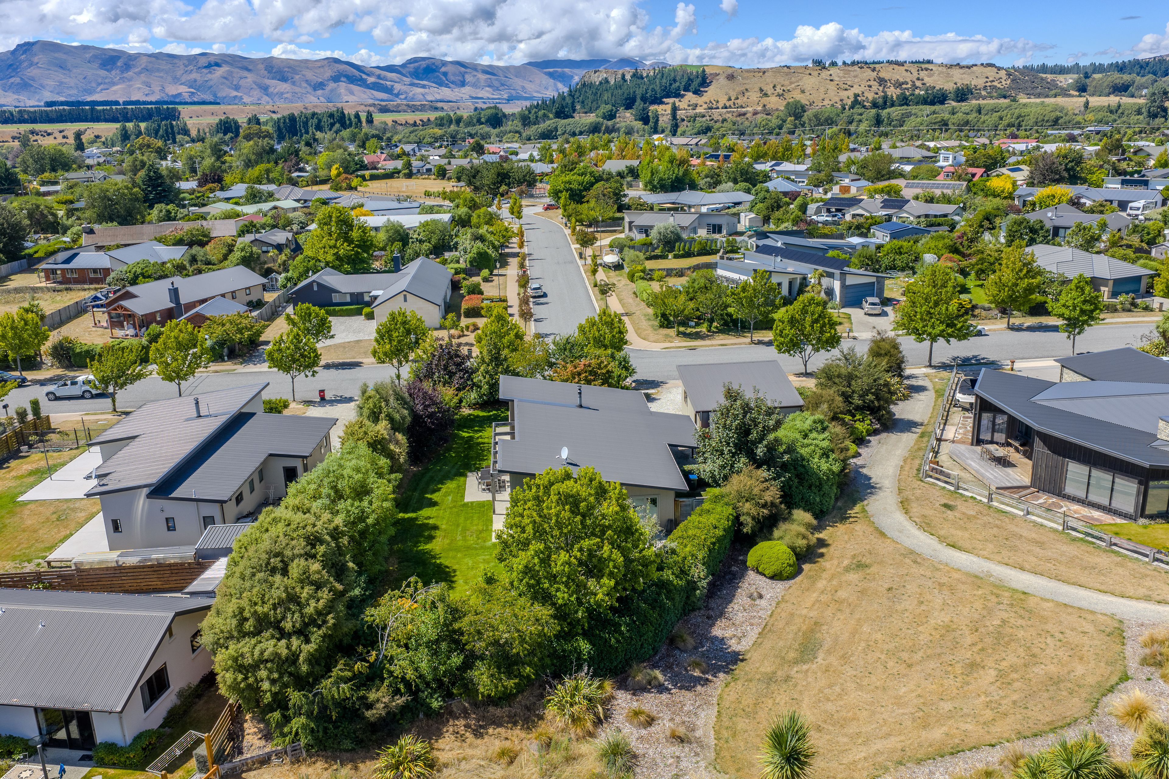 14 Sherwin Avenue, Albert Town, Queenstown Lakes District 9344 - Sold ...