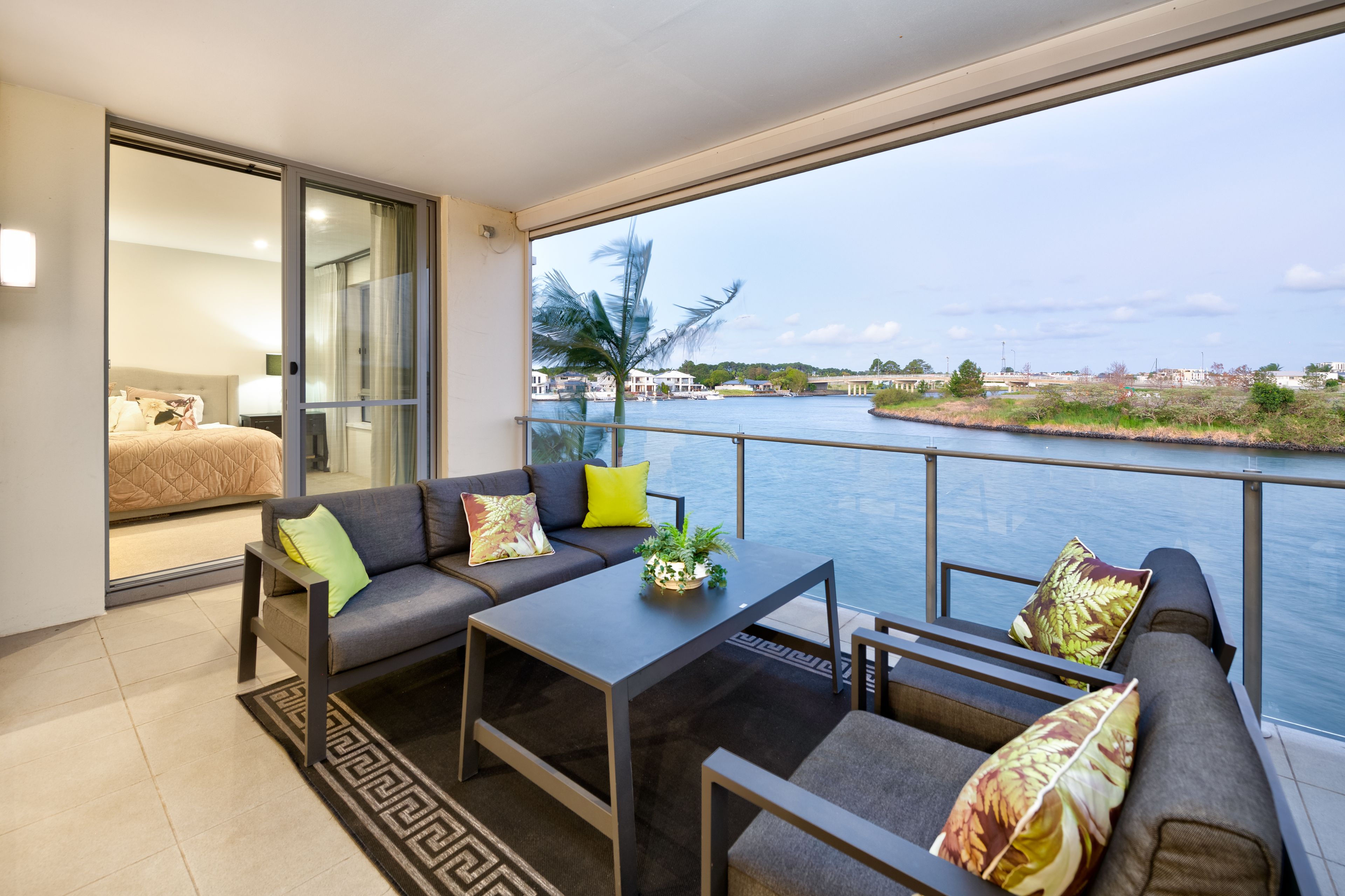 424/3 Pendraat Parade 'Ilanah Aqua', Hope Island, QLD 4212 - Sold ...