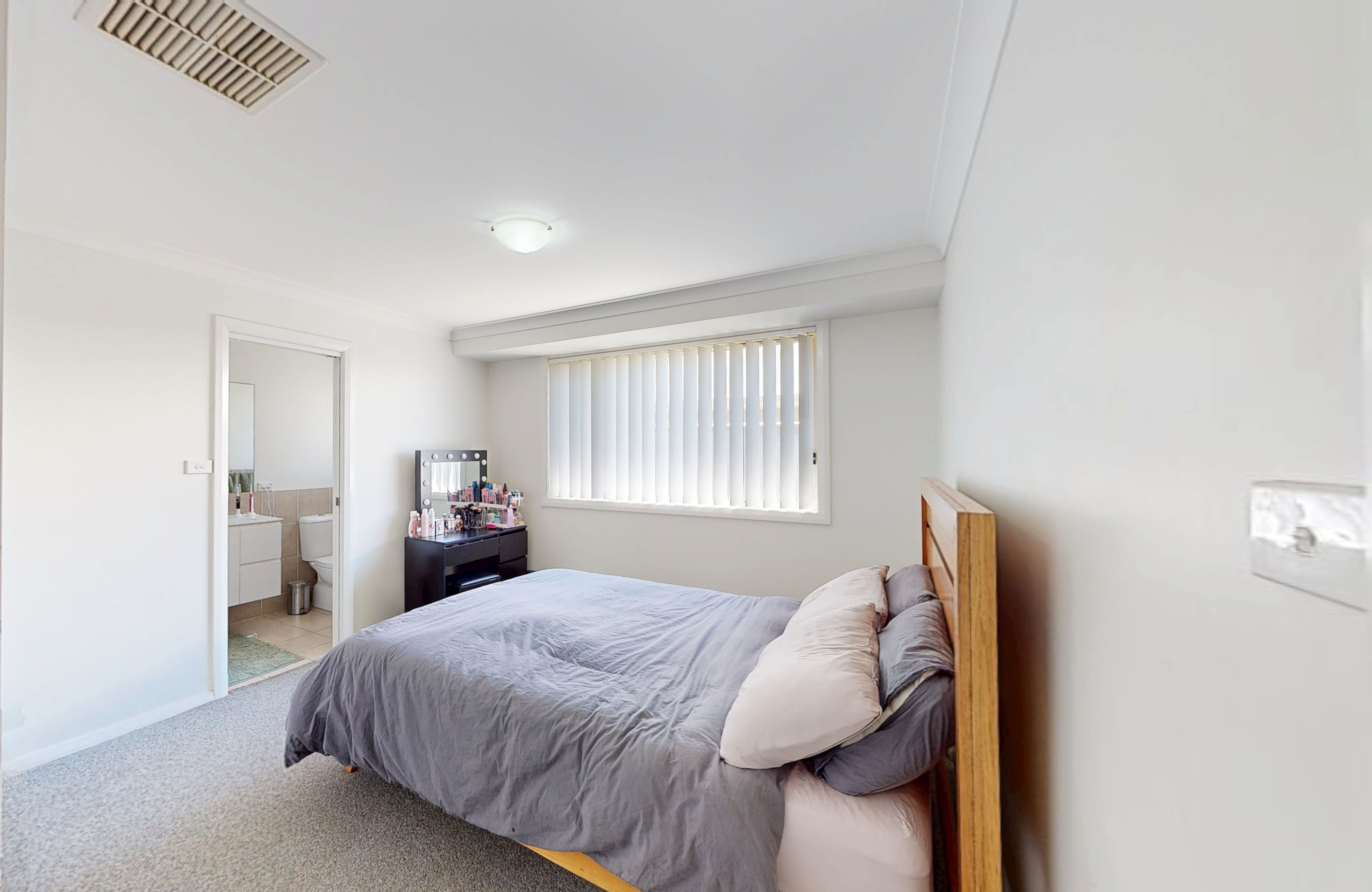 16A & 16B Magnolia Boulevard, Dubbo, NSW 2830 - Sold House - Ray White ...