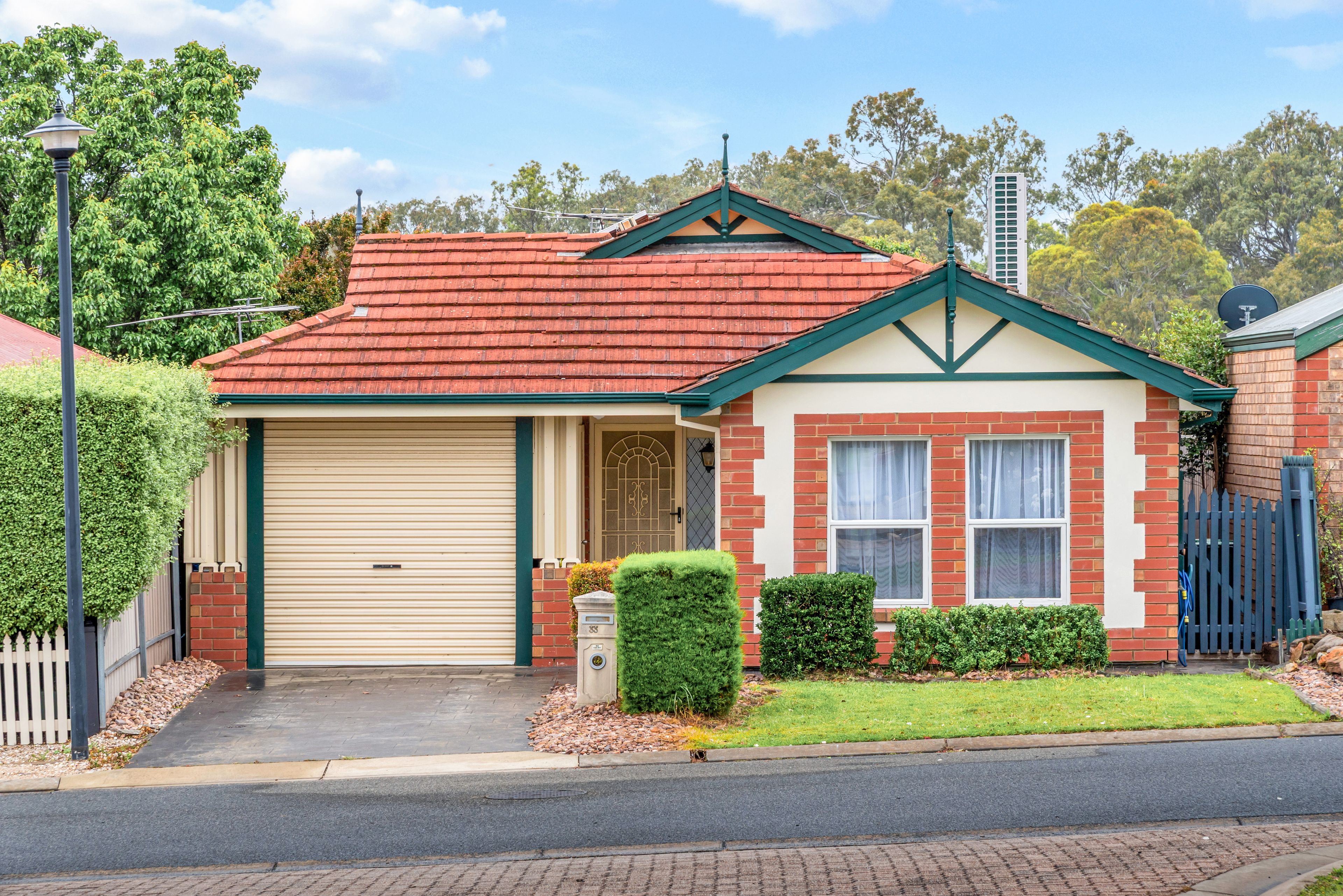 Ray White Woodcroft