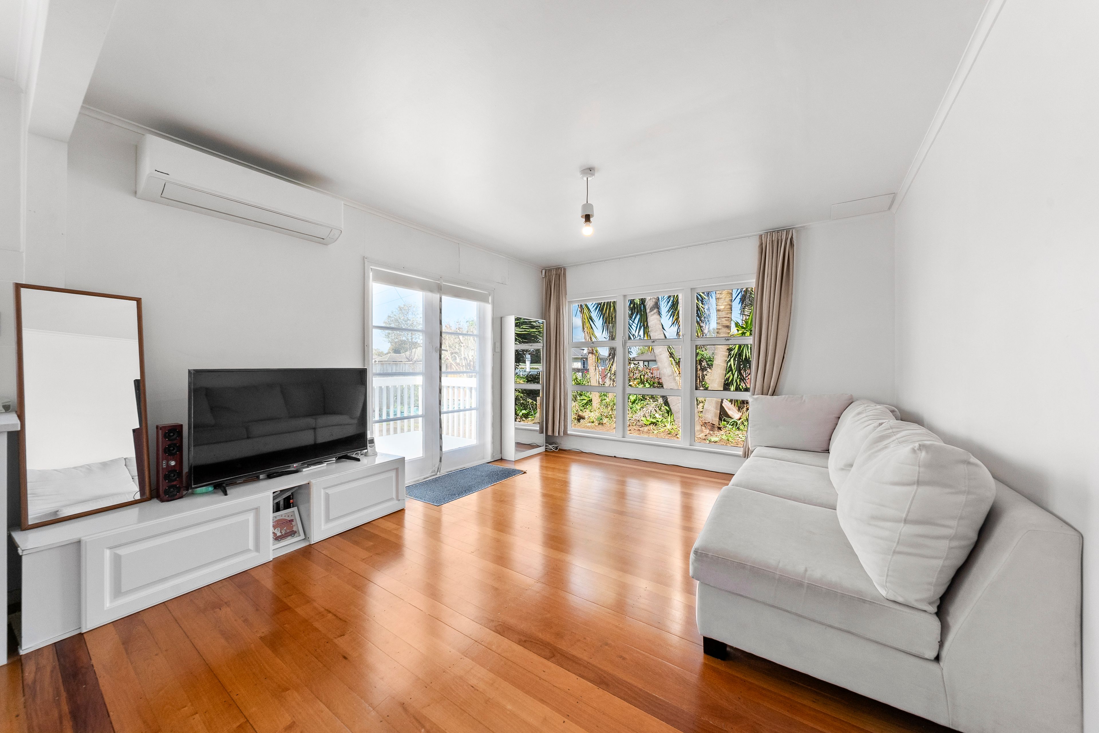 15A Walter Street, Mangere East, Manukau City 2024 - Sold House - Real ...