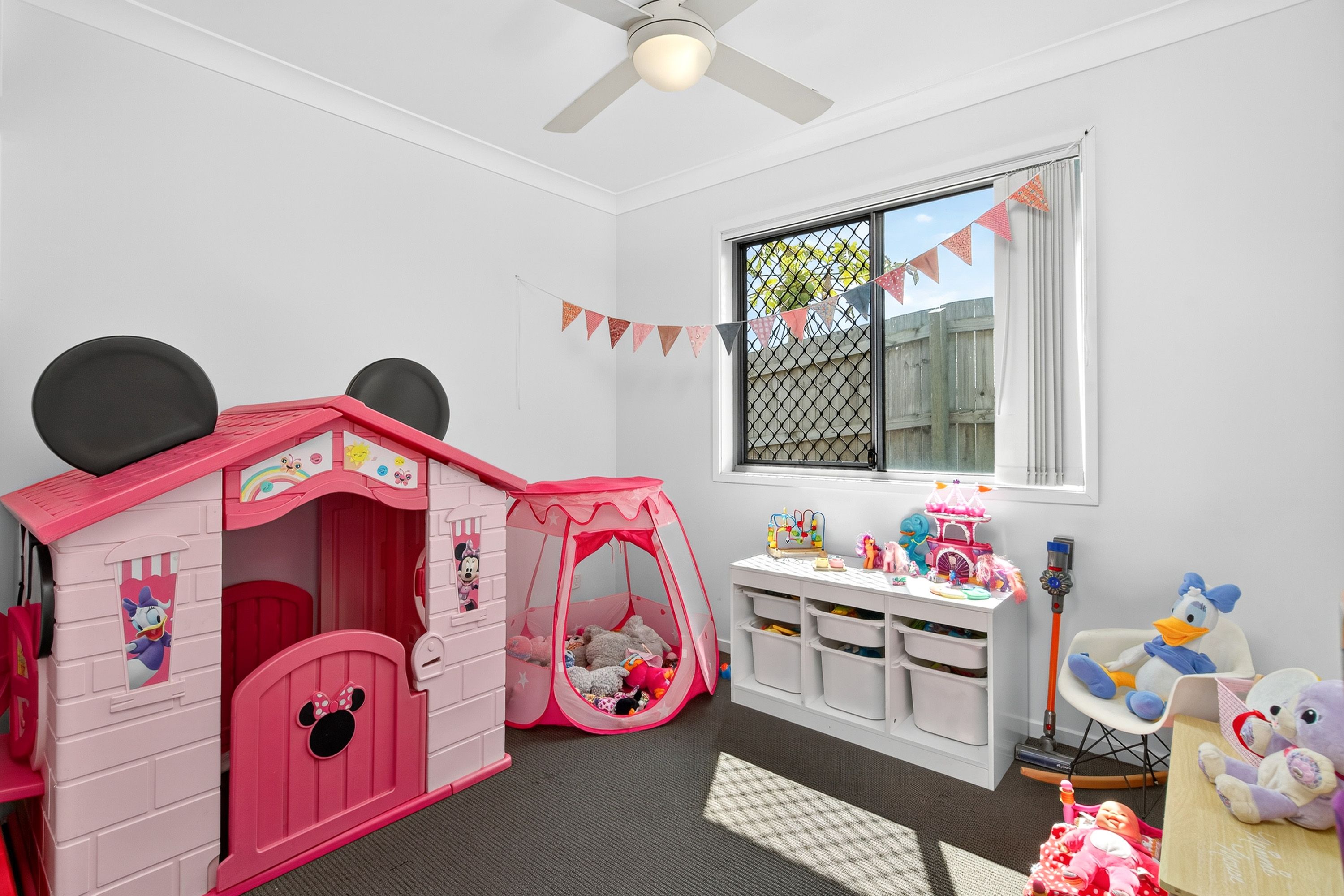 40 Innes Crescent, Bundamba, QLD 4304 - Sold DuplexSemi-detached - Ray ...