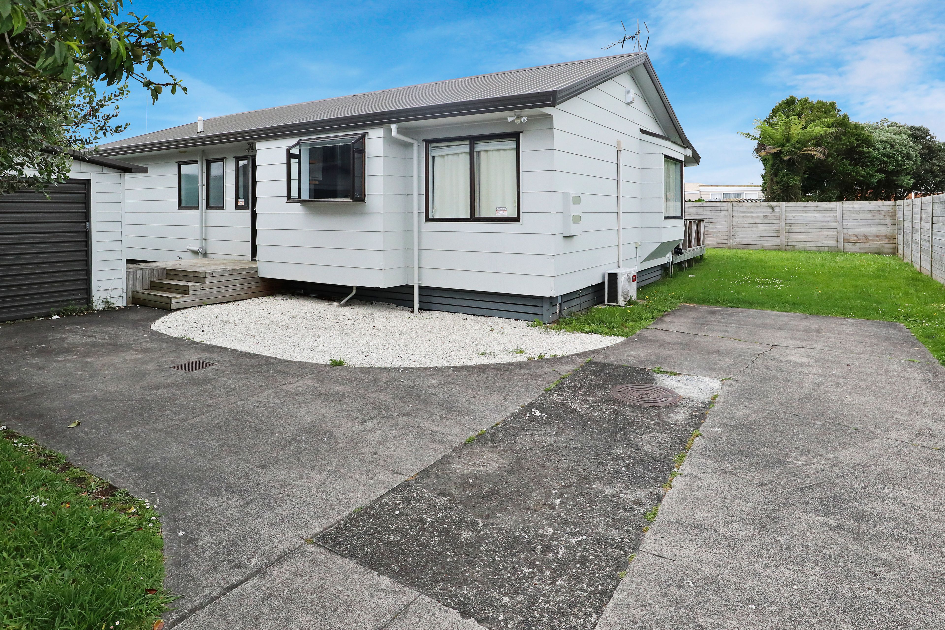 2/144 Old Wairoa Road, Papakura, Papakura 2110 - Leased House - Ray ...