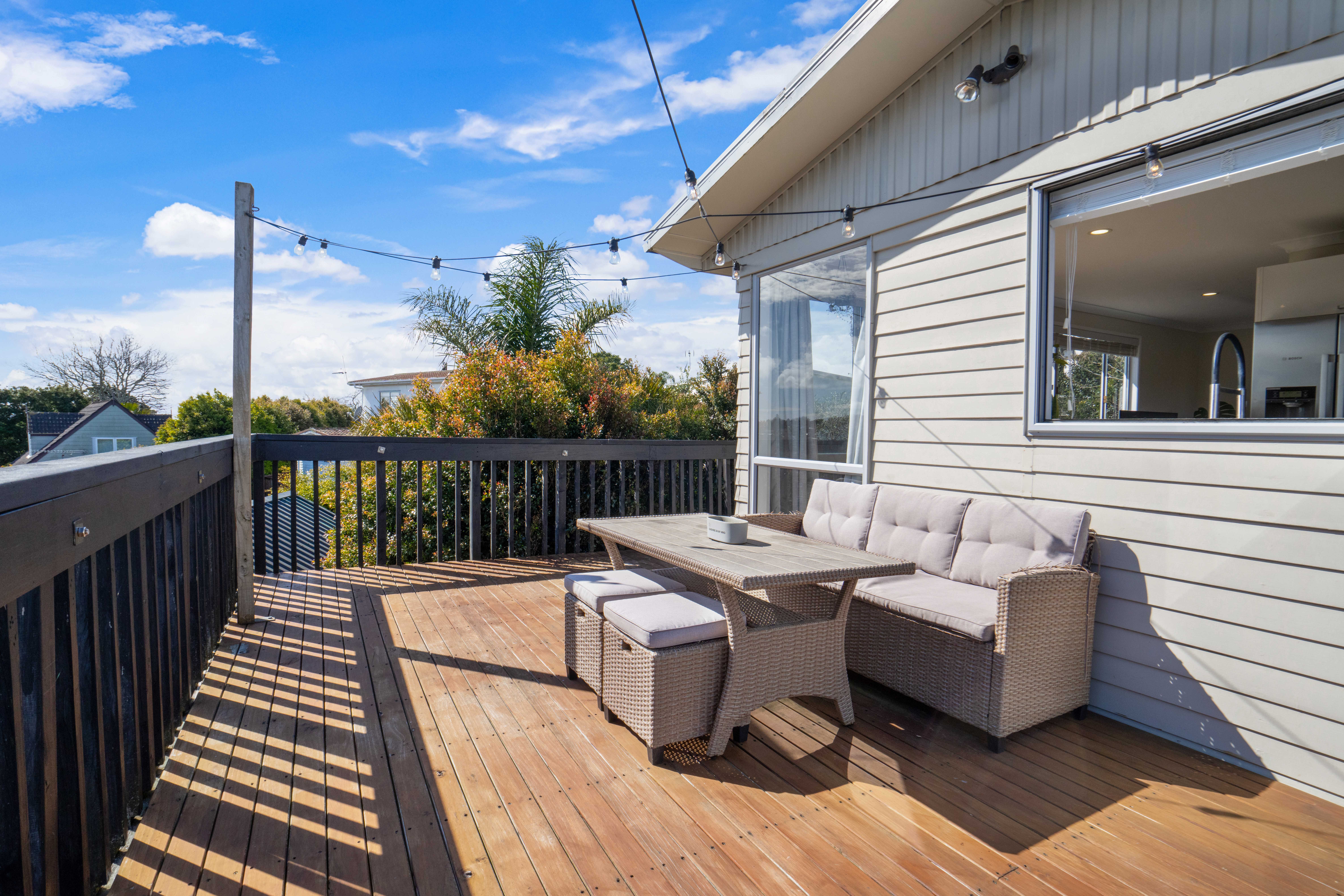 35 Robbies Road, Shelly Park, Manukau City 2014 - House for Sale - Ray ...