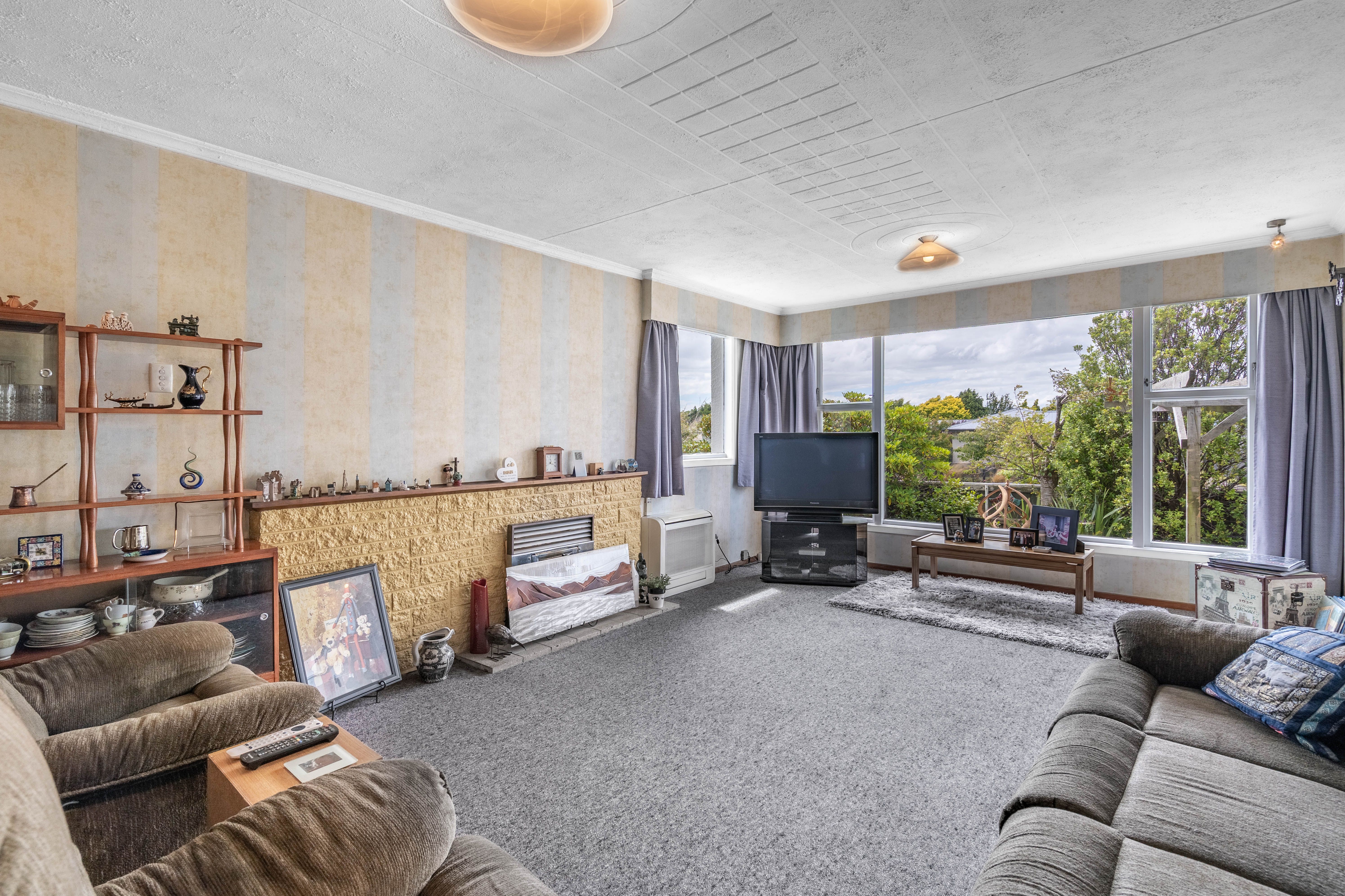 21 White Street, Newfield, Invercargill 9812 - House for Sale - Ray ...