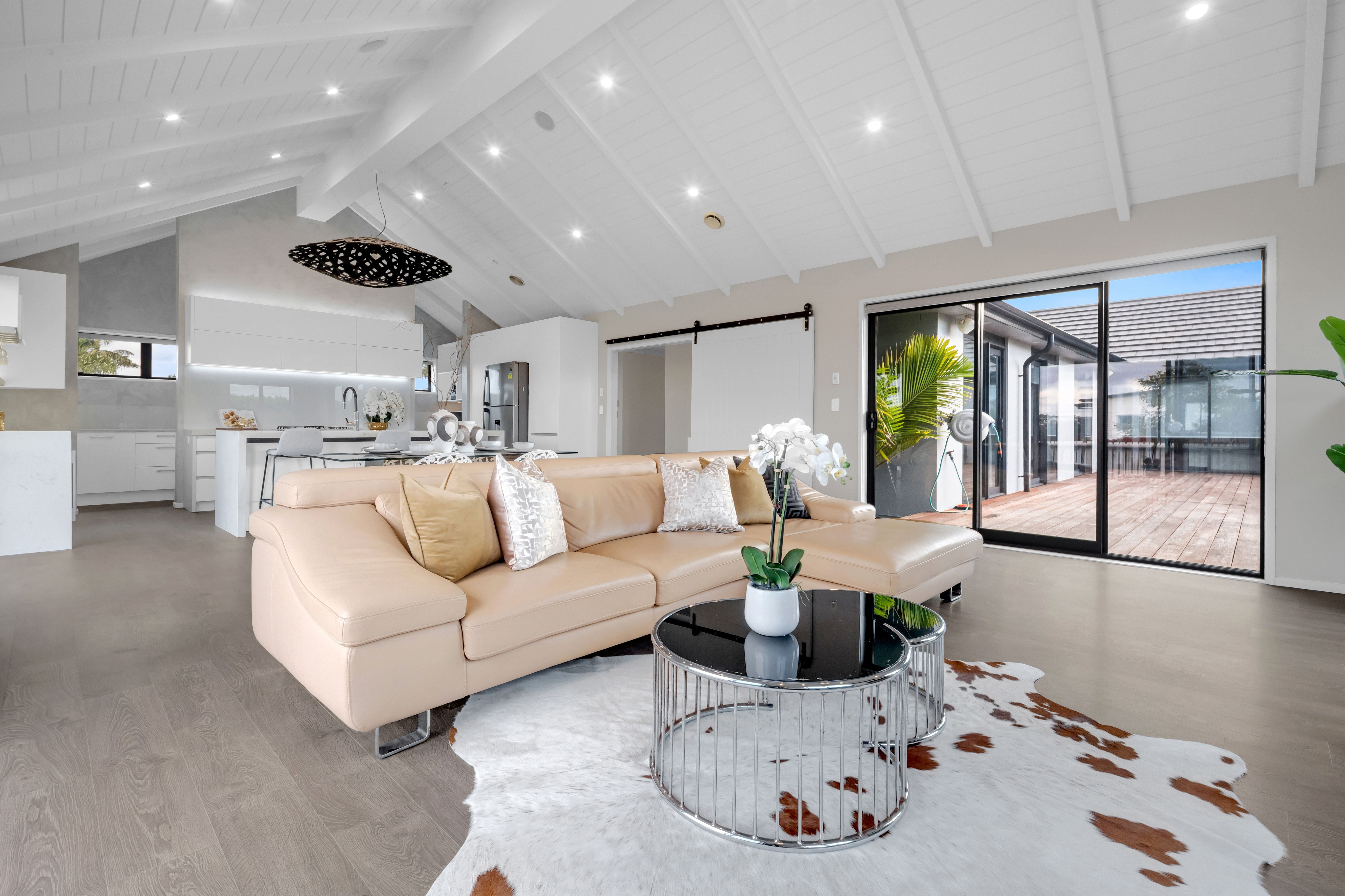 18 Reliance Crescent, Beachlands, Manukau City 2018 - Sold House - Ray ...