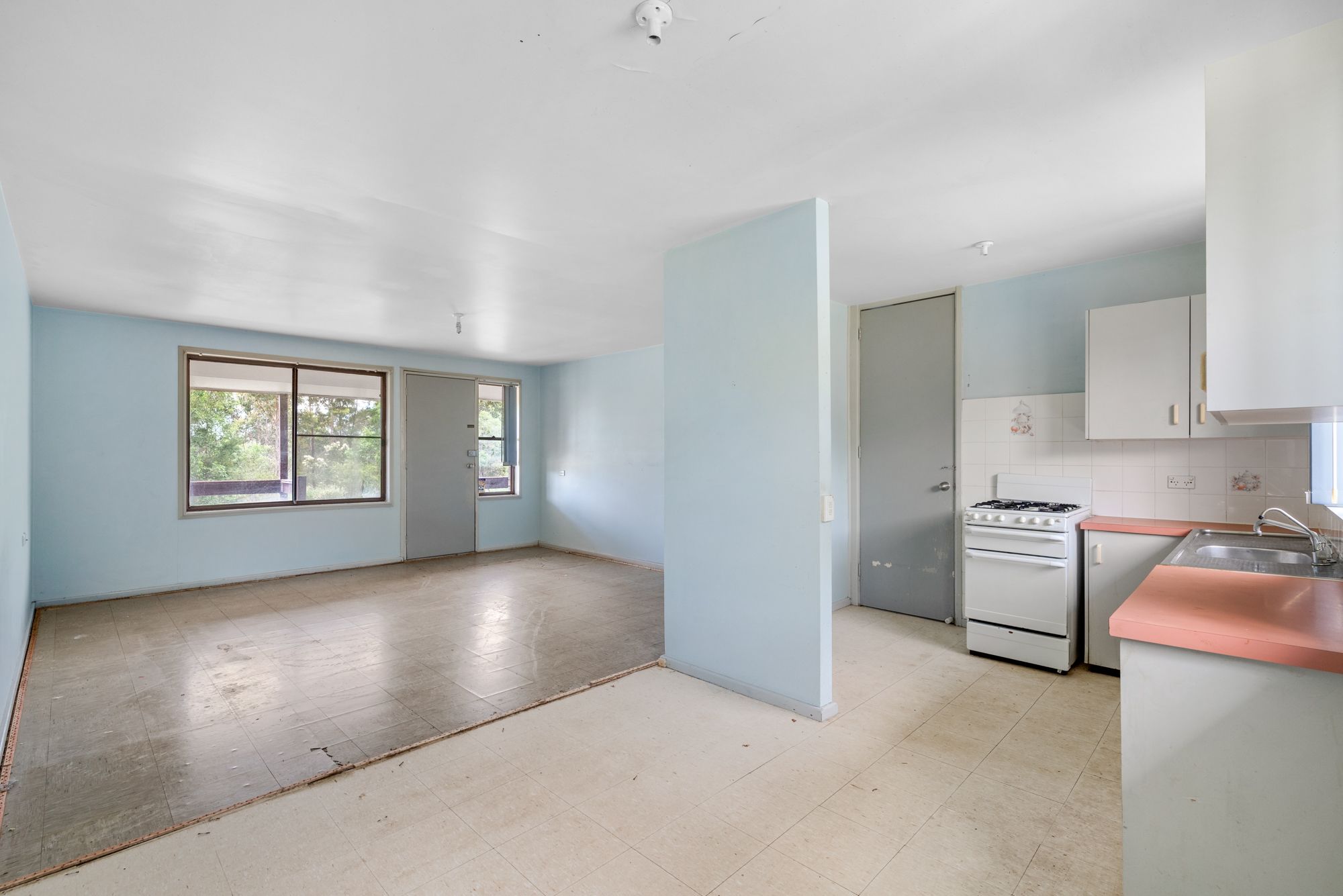 18 Peppin Crescent, Airds, NSW 2560 - Sold House - Ray White Macarthur ...