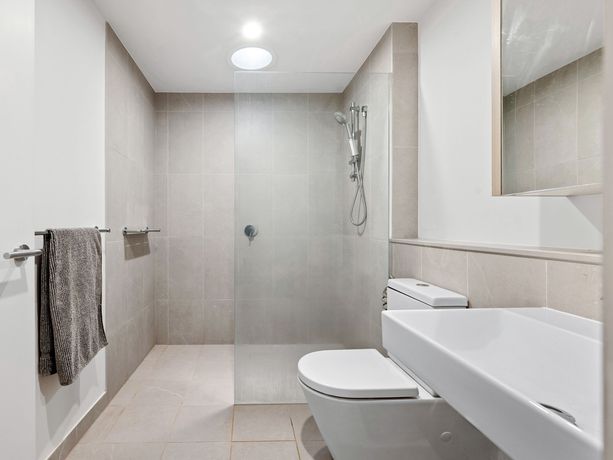 44 Willowdale Drive, Leppington, NSW 2179 - Sold House - Ray White ...