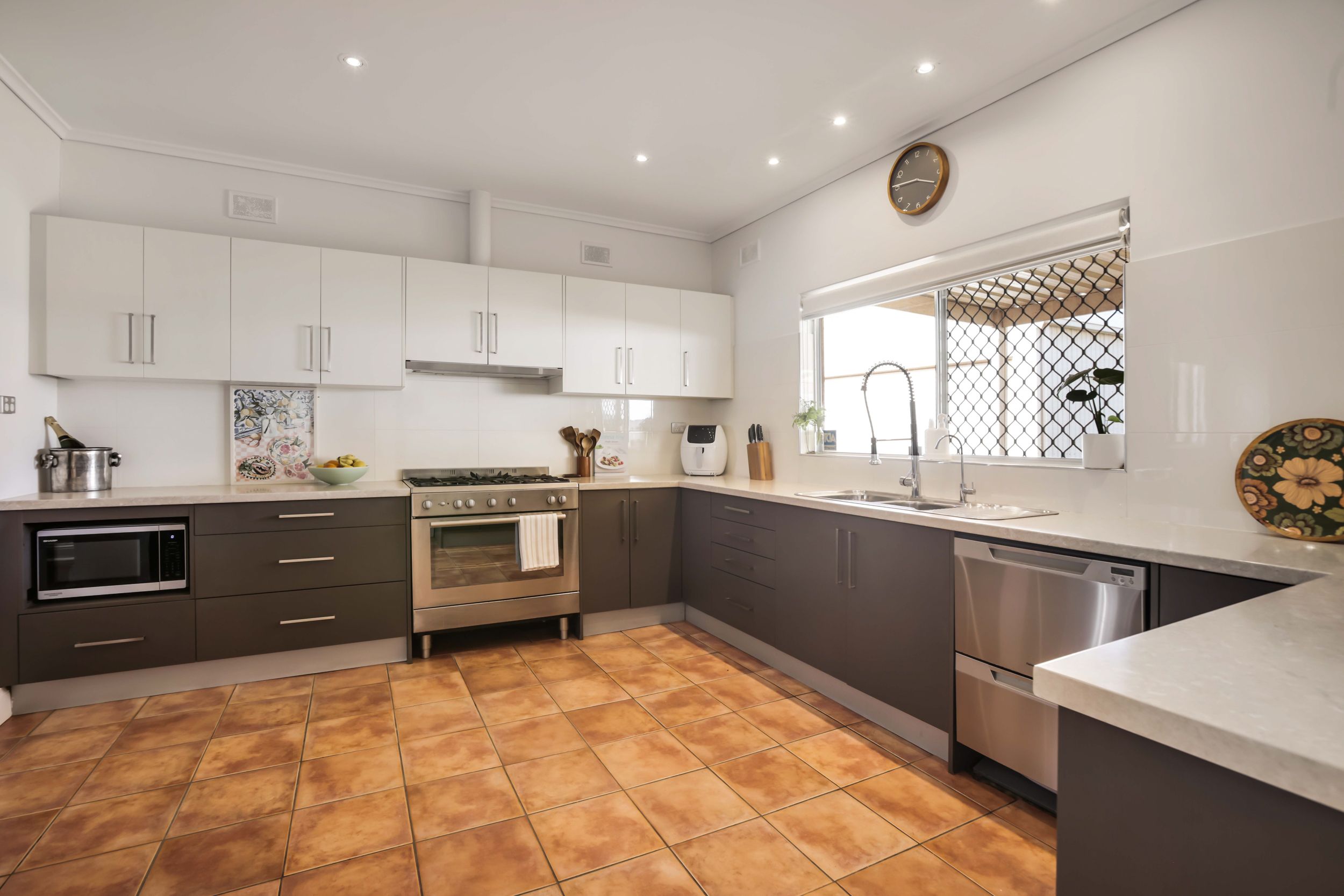 33 Douglas Street, Flinders Park, SA 5025 - House for Sale - Ray White ...