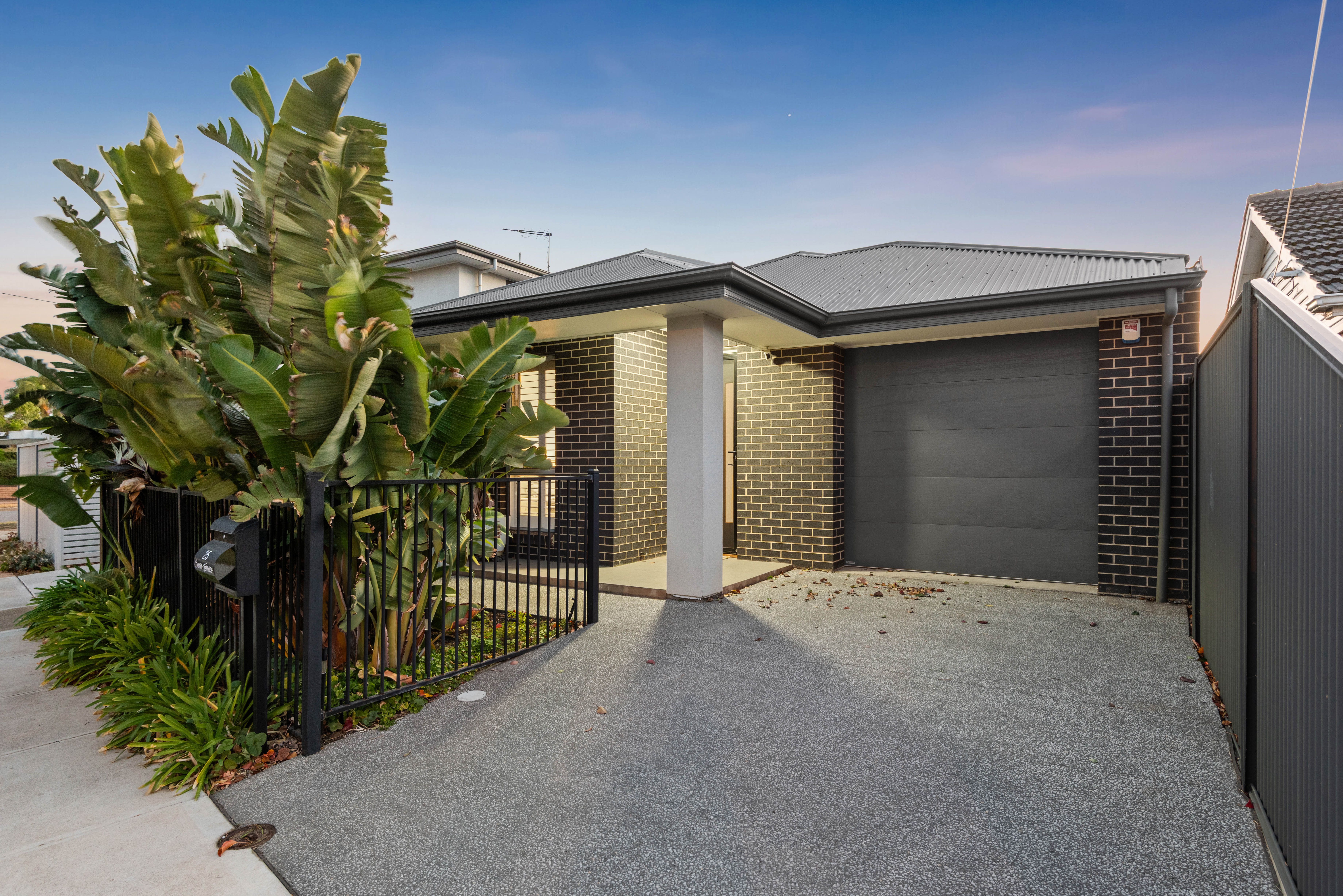 25 Swan Terrace, Semaphore South, SA 5019 - Sold House - Ray White Port ...