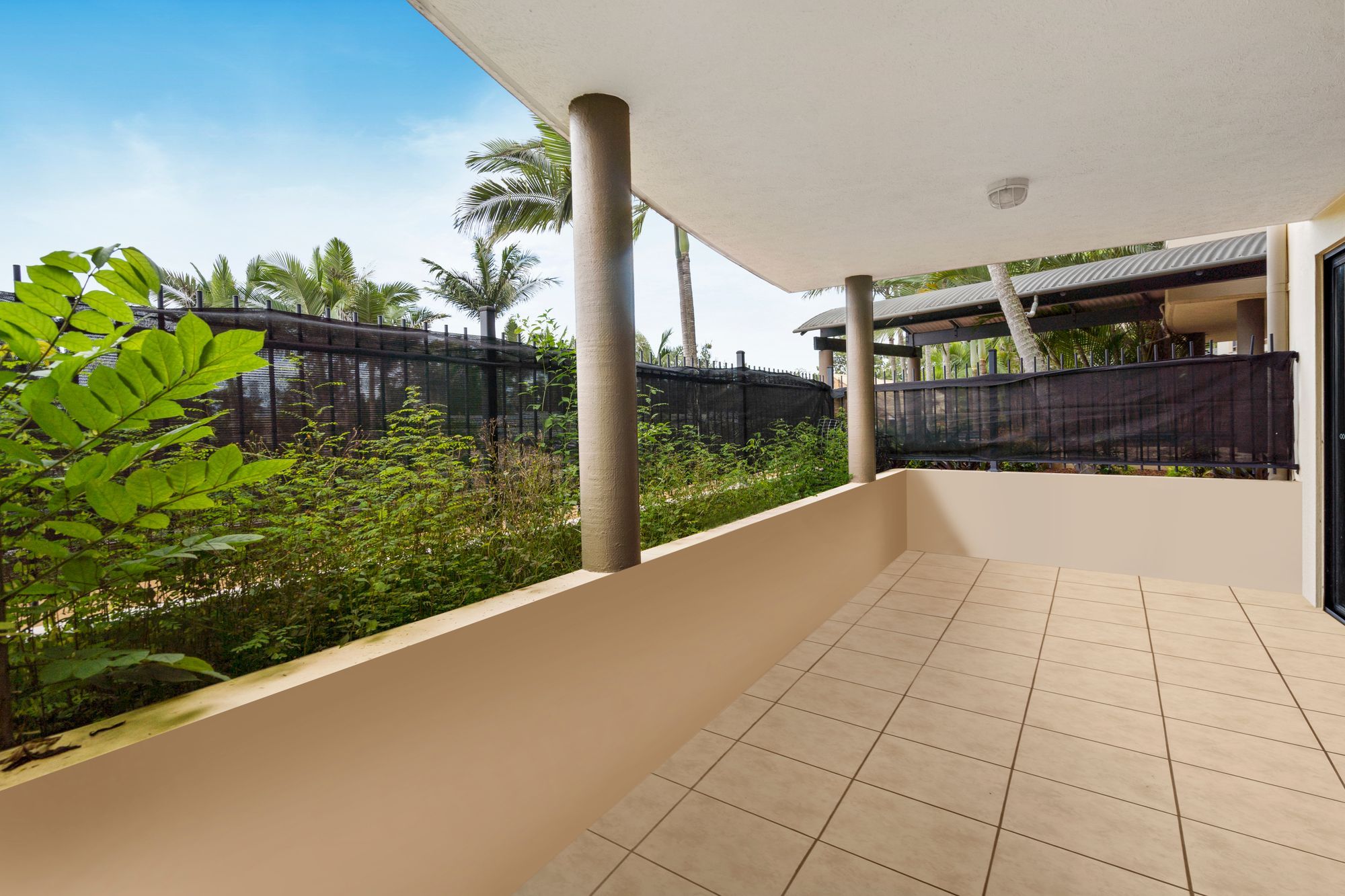 4/182 Carmody Road, St Lucia, QLD 4067 - Sold Apartment - Ray White ...