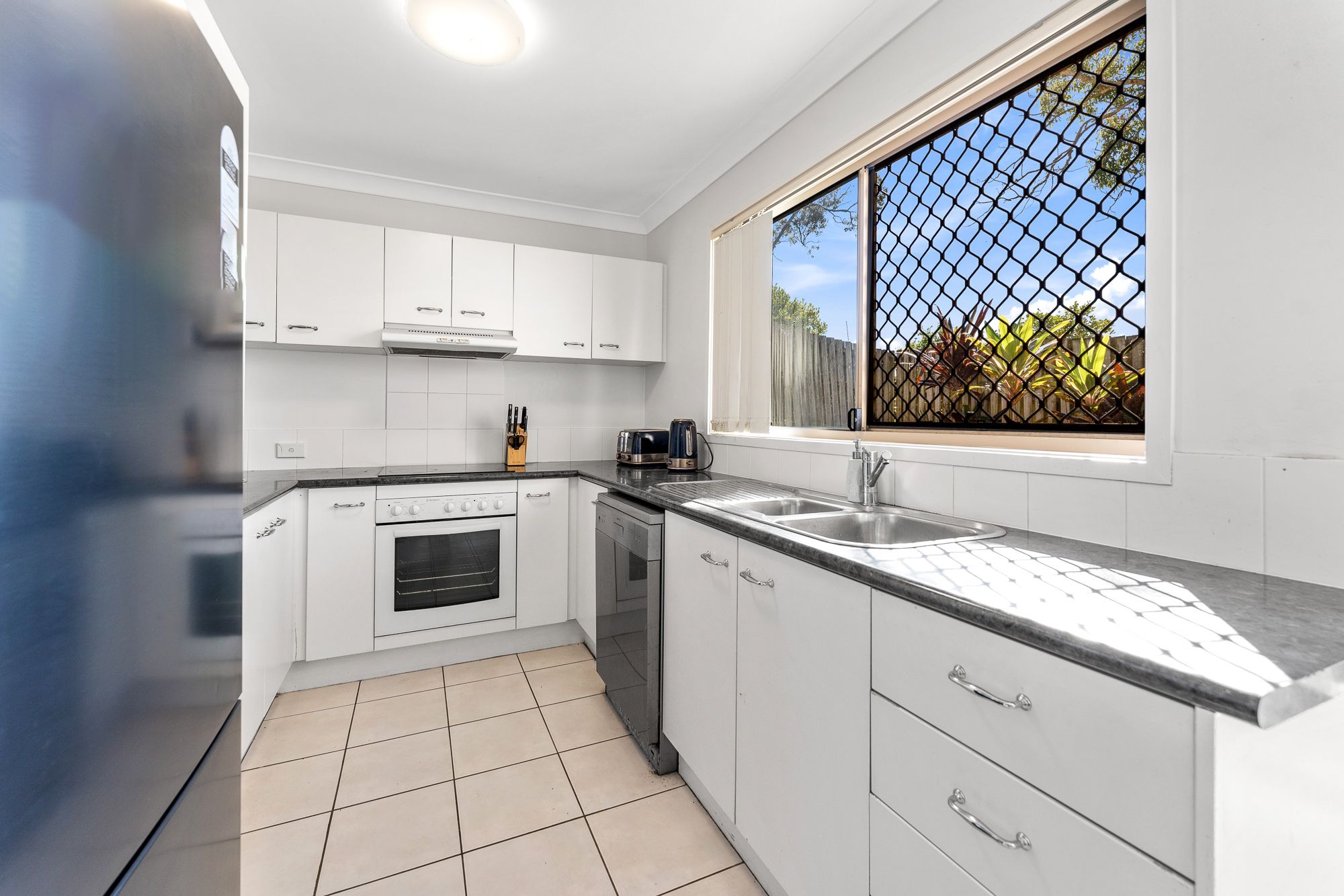 10/36 Rushton Street, Runcorn, QLD 4113 - Sold Townhouse - Ray White ...