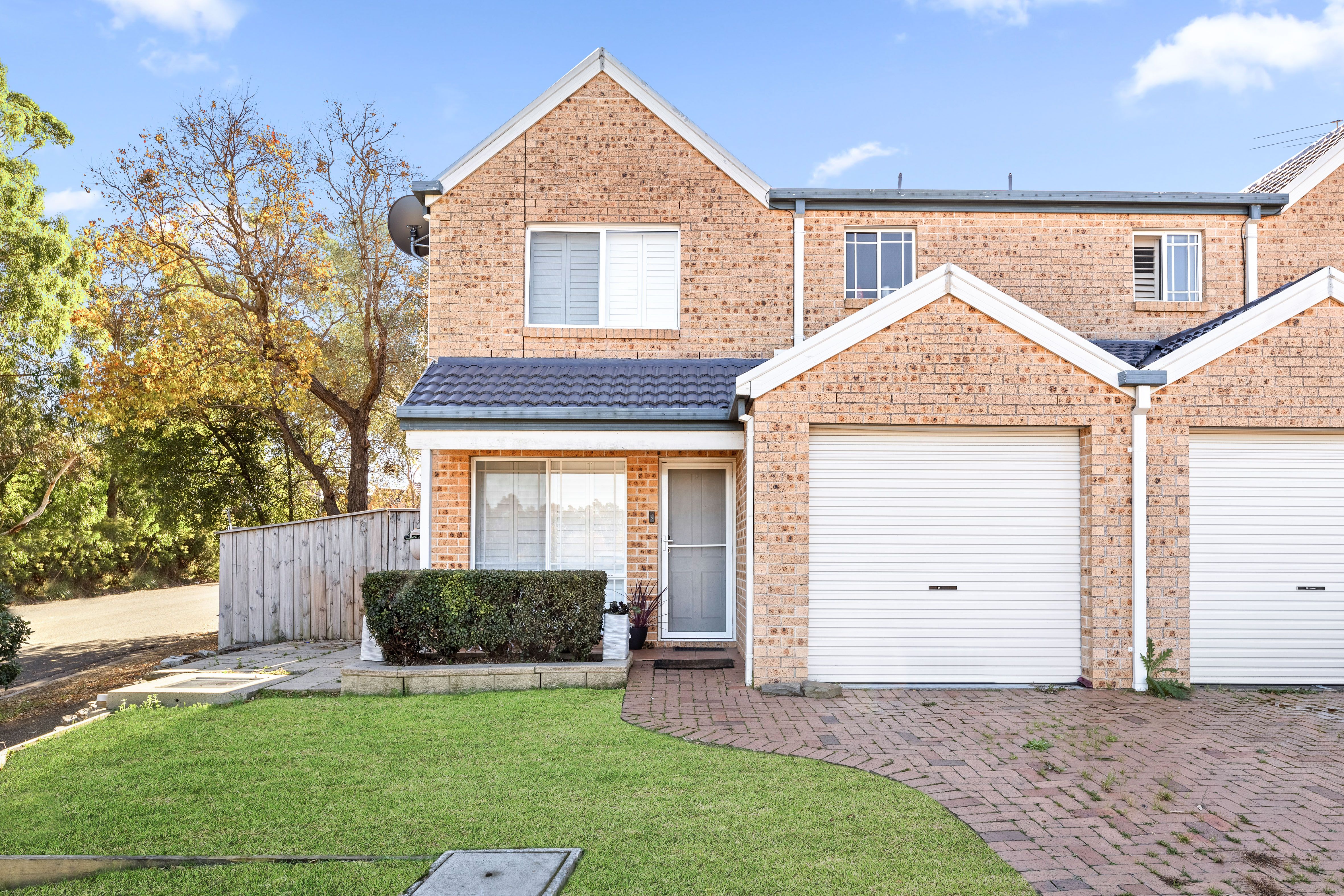 47 Bishop Road, Menai, NSW 2234 - Sold Townhouse - Ray White Sutherland ...