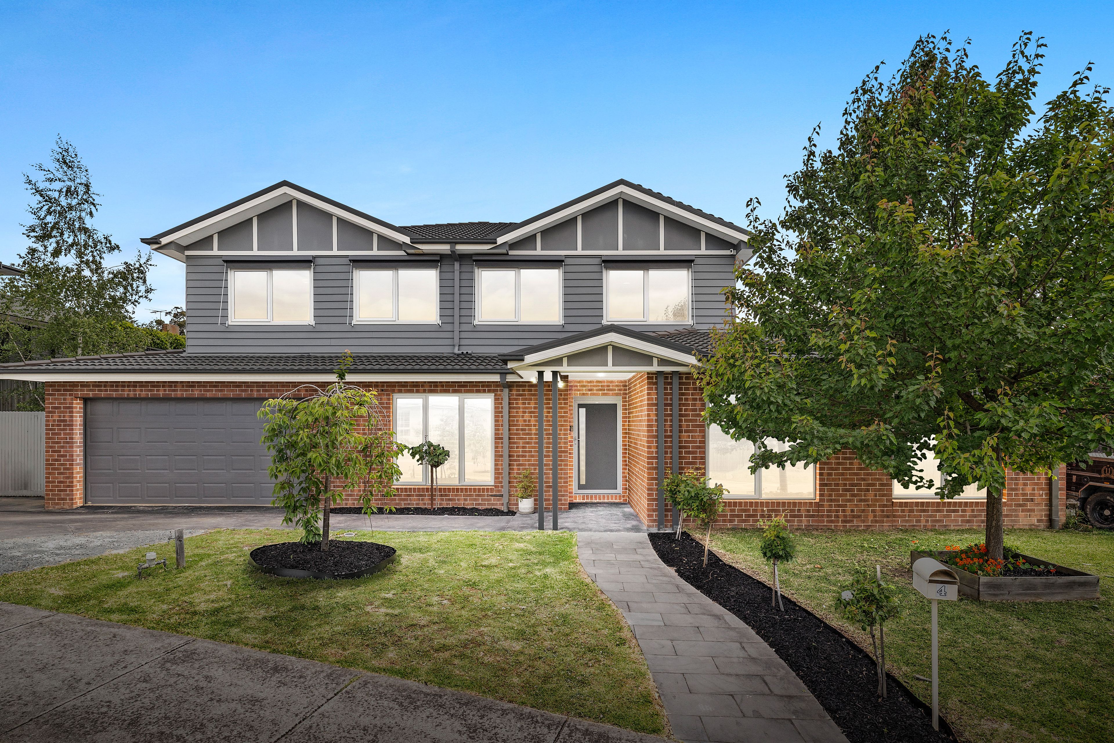 4 Vuegrande Rise, Montrose, VIC 3765 - Sold House - Ray White Ringwood
