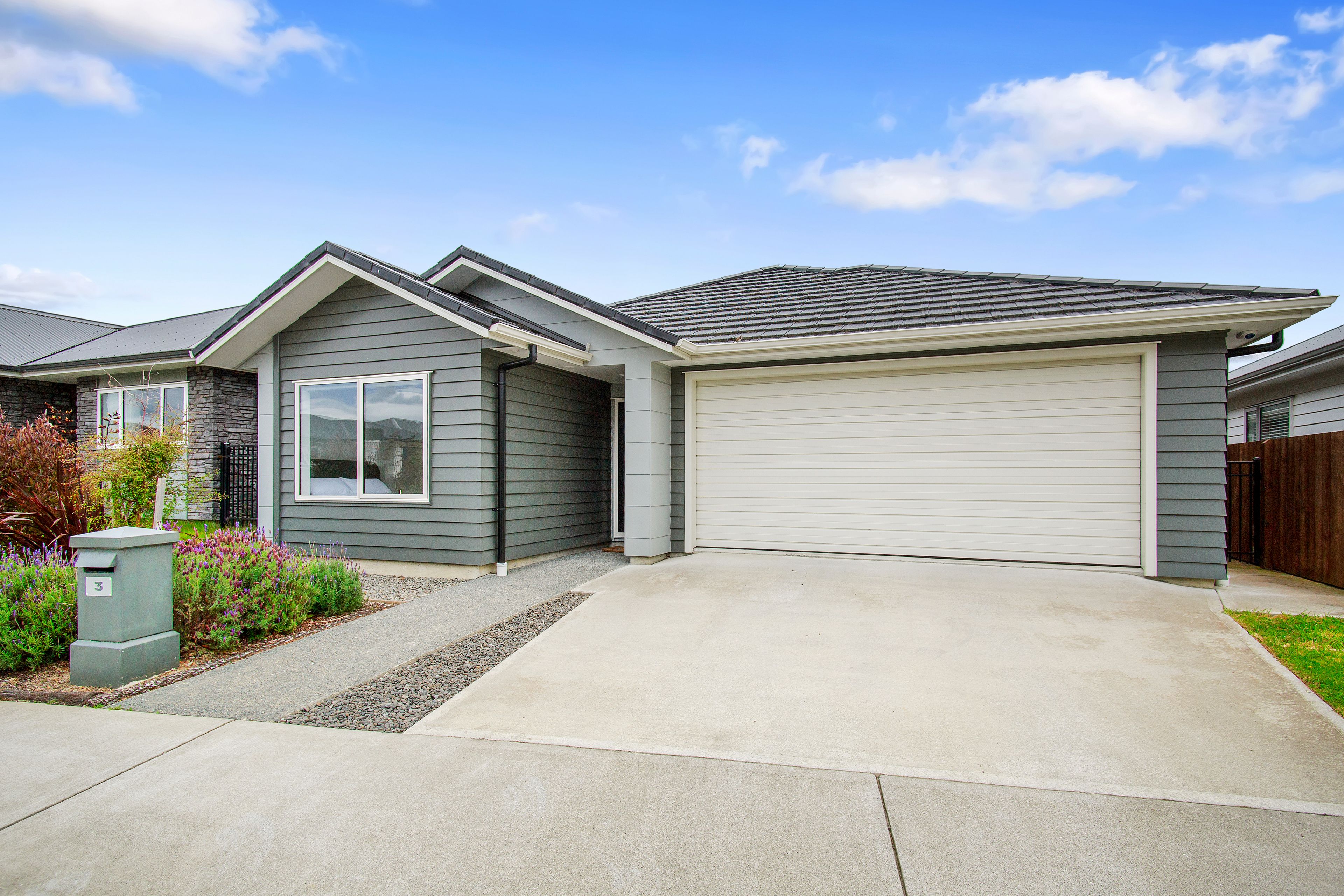 3 Takapo Grove, Kelson, Lower Hutt City 5010 - Sold House - Ray White ...