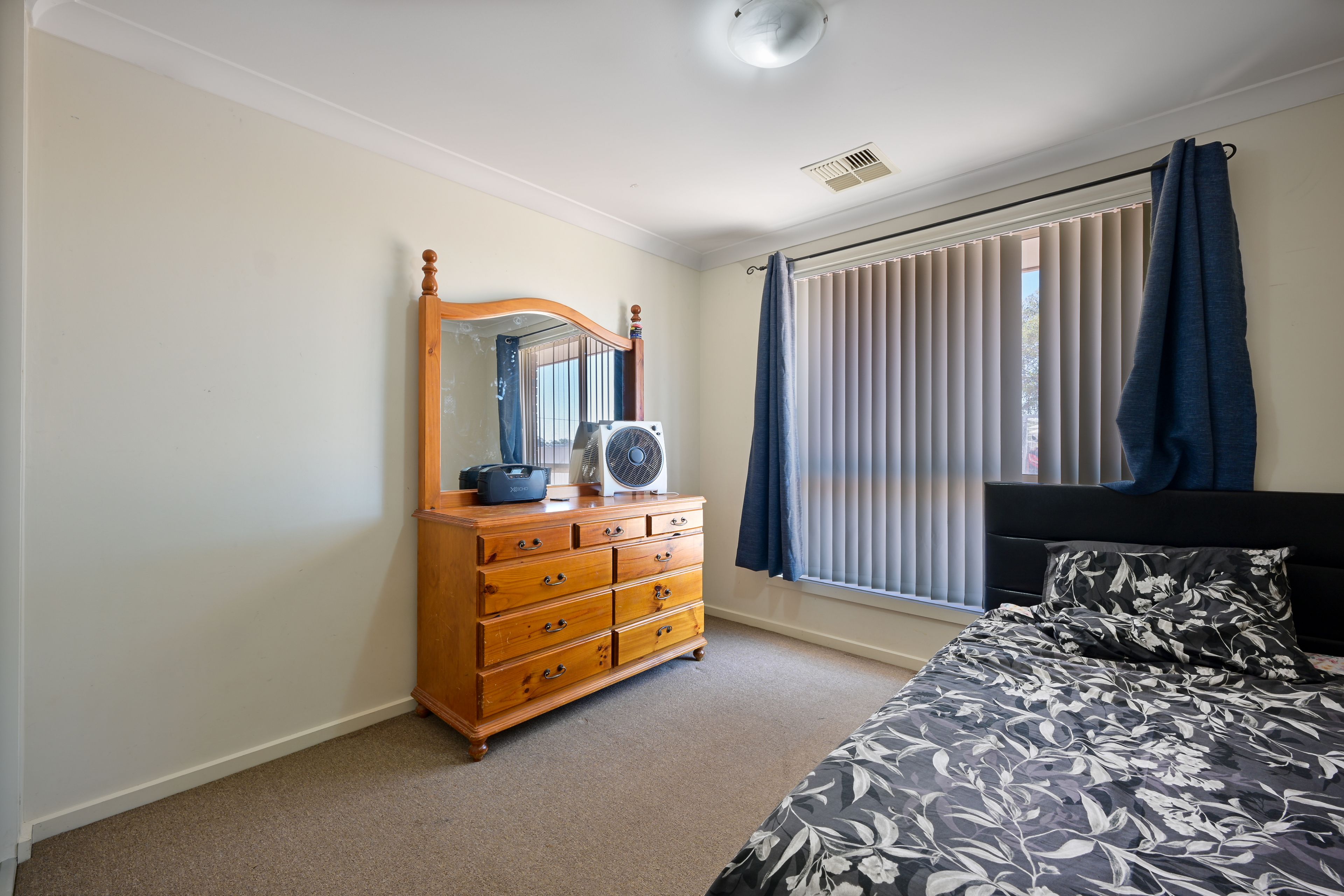 4 Hooky Street, Stirling North, SA 5710 - Sold House - Ray White Port ...