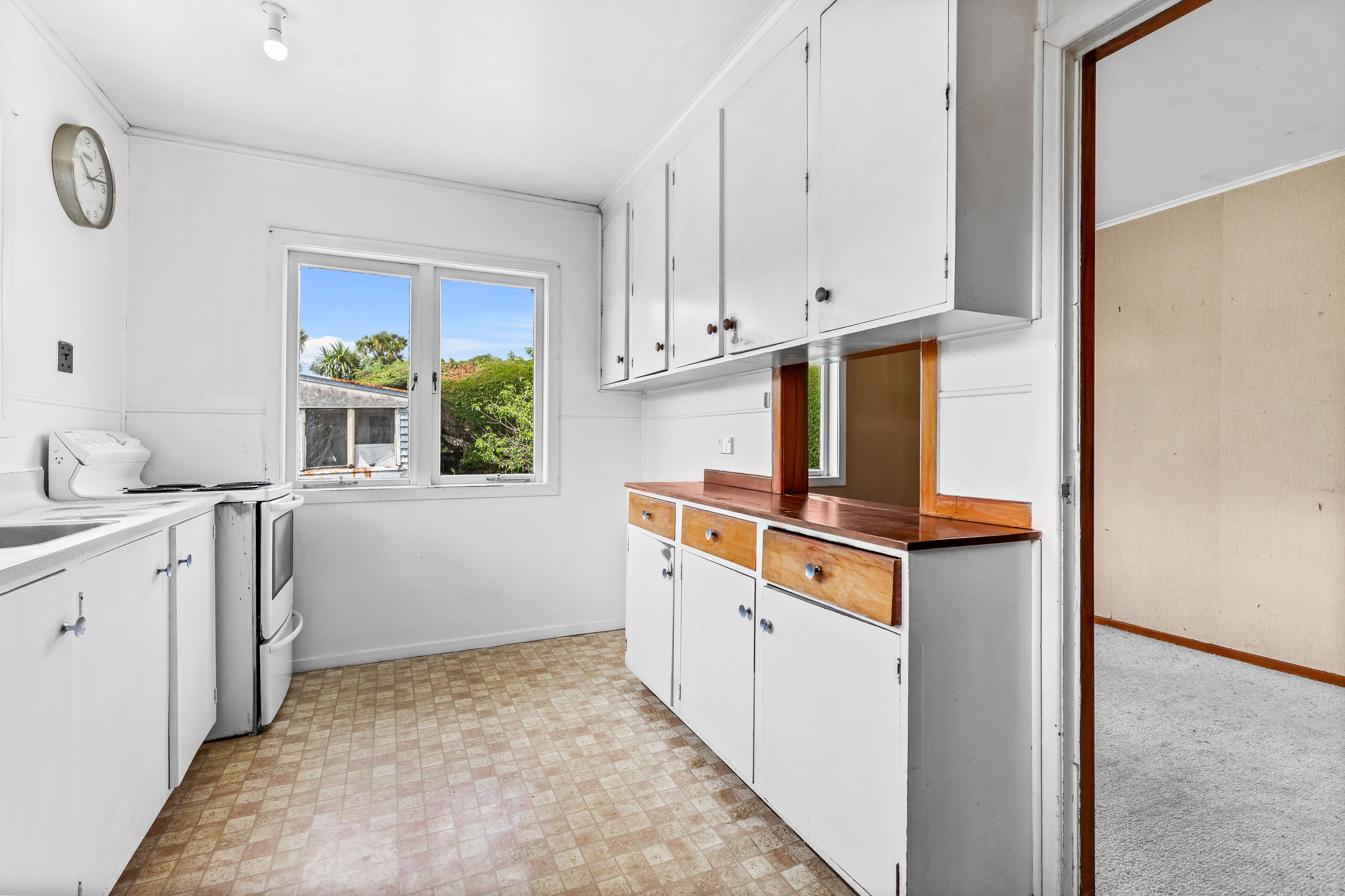 30 Amberley Avenue, Te Atatu South, Waitakere City 0602 - Sold House ...