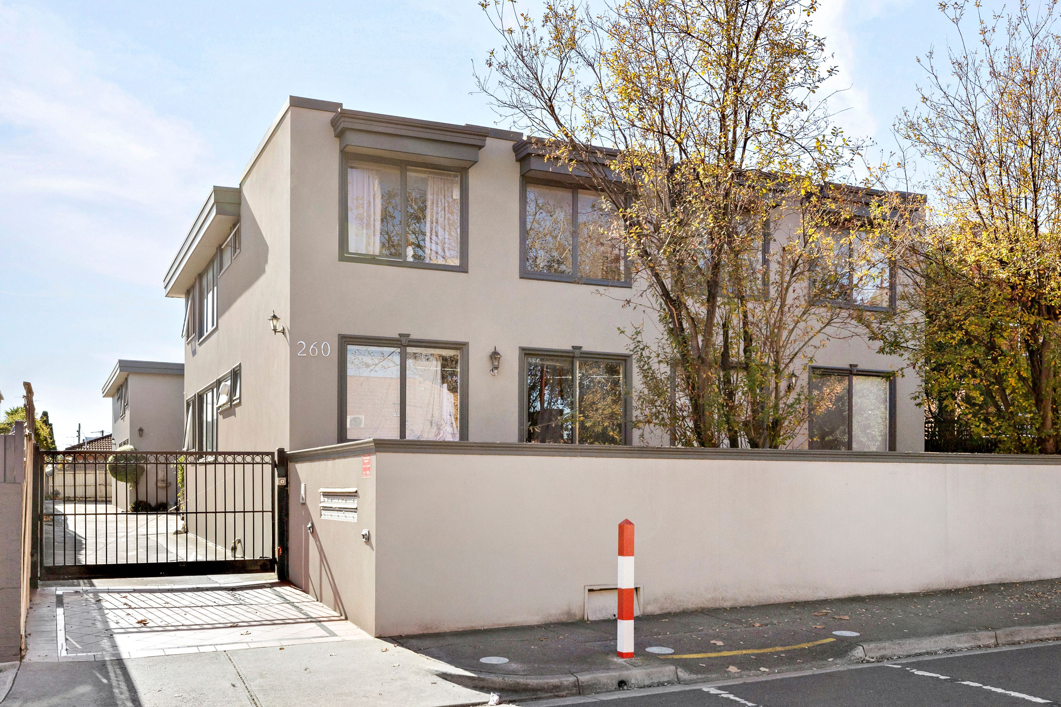 Ray White Pascoe Vale