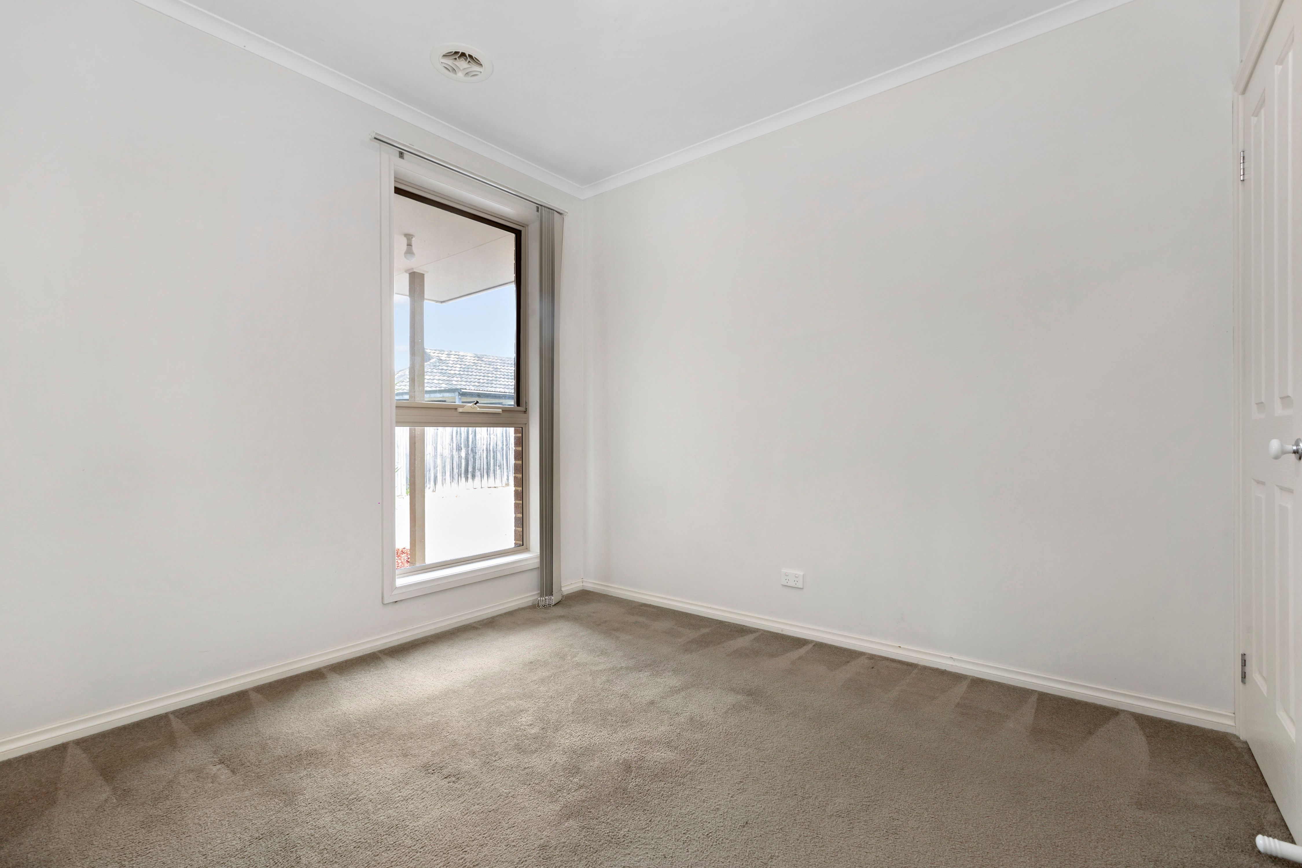 2/8 Power Street, St Albans, VIC 3021 - Leased Unit - Ray White Sunshine
