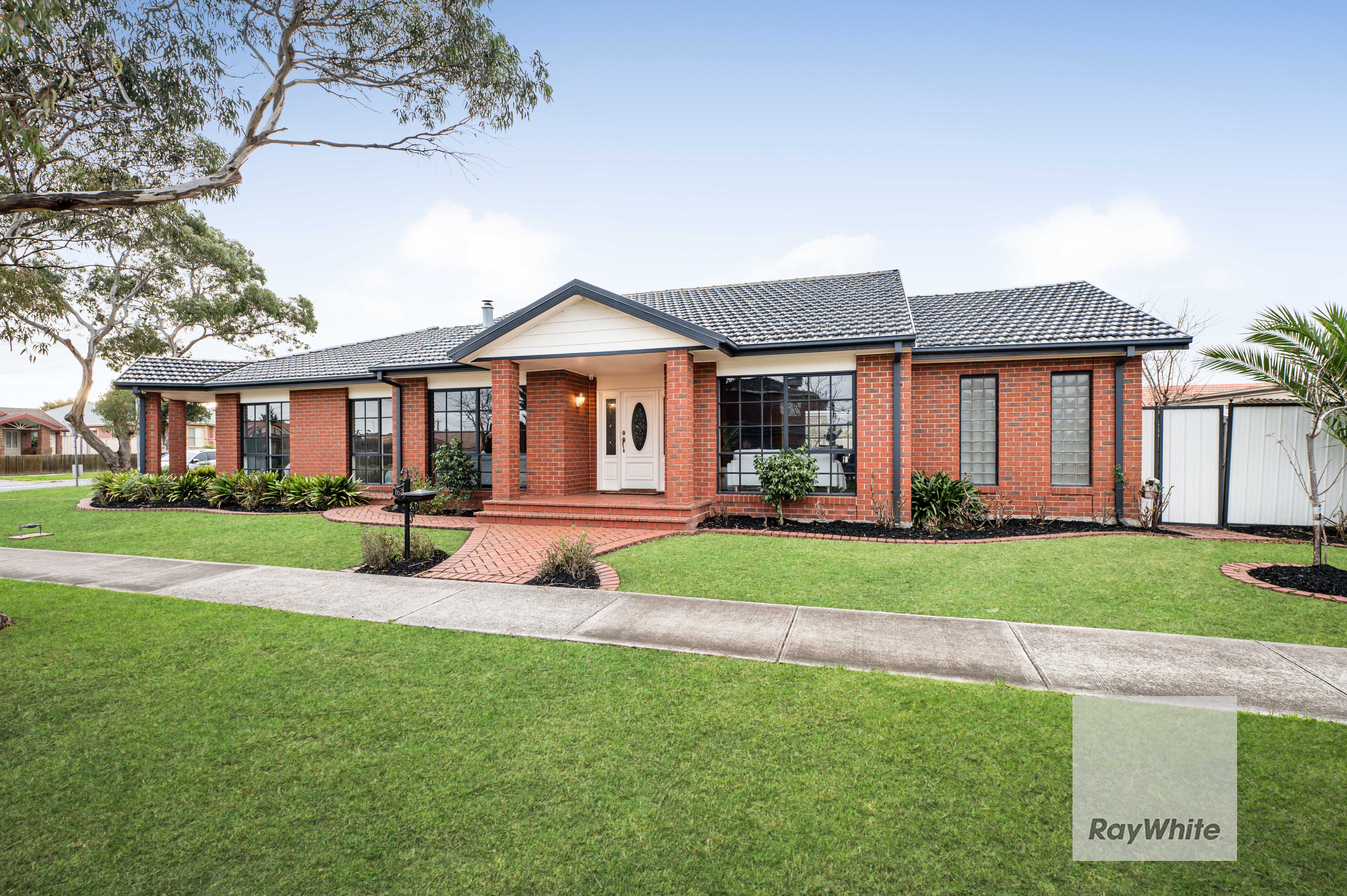 163 Greenvale Drive, Greenvale, VIC 3059 - Sold House - Ray White ...