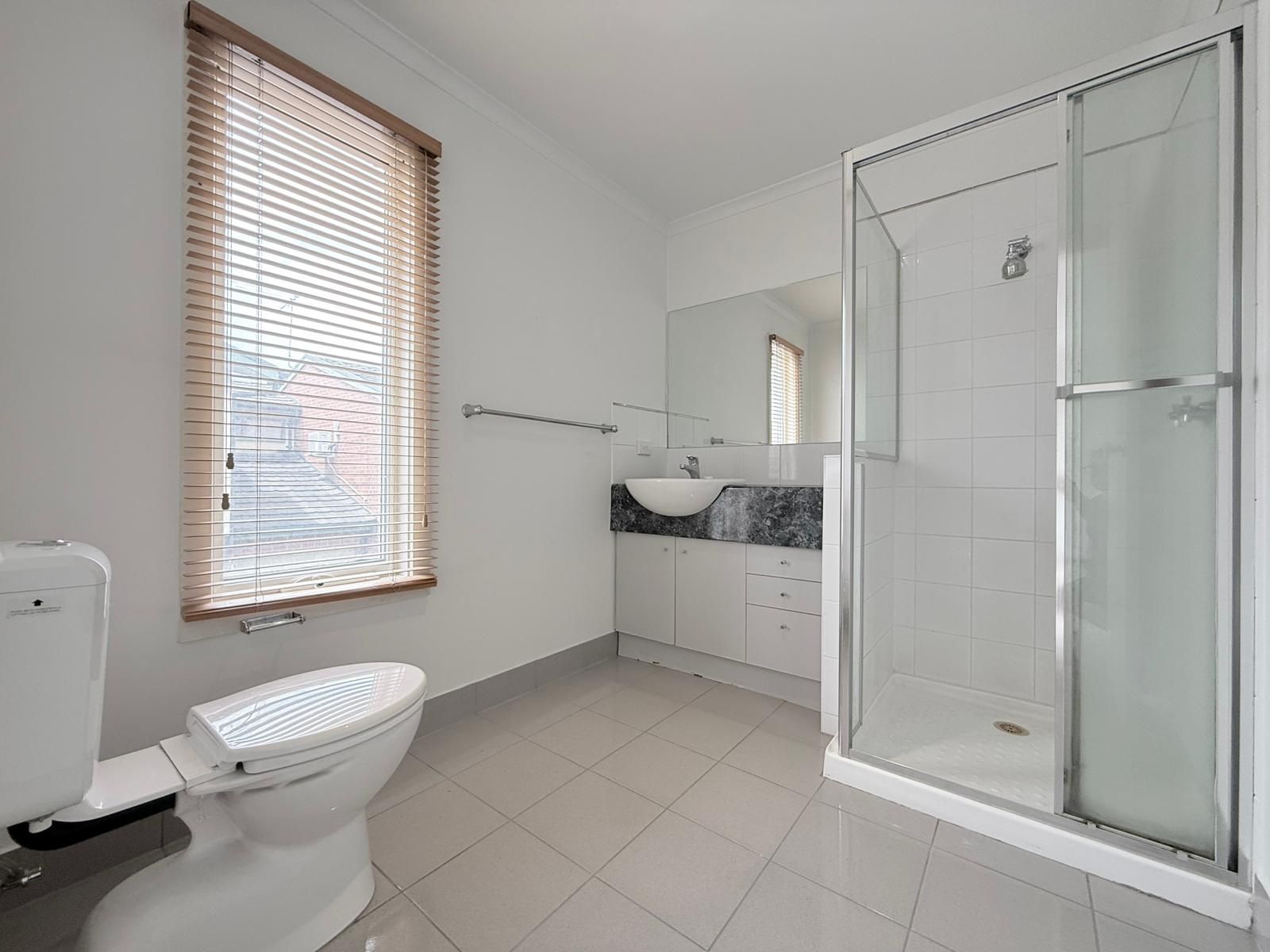 9/559-563 Gilbert Road, Preston, VIC 3072 - Townhouse for Rent - Ray ...