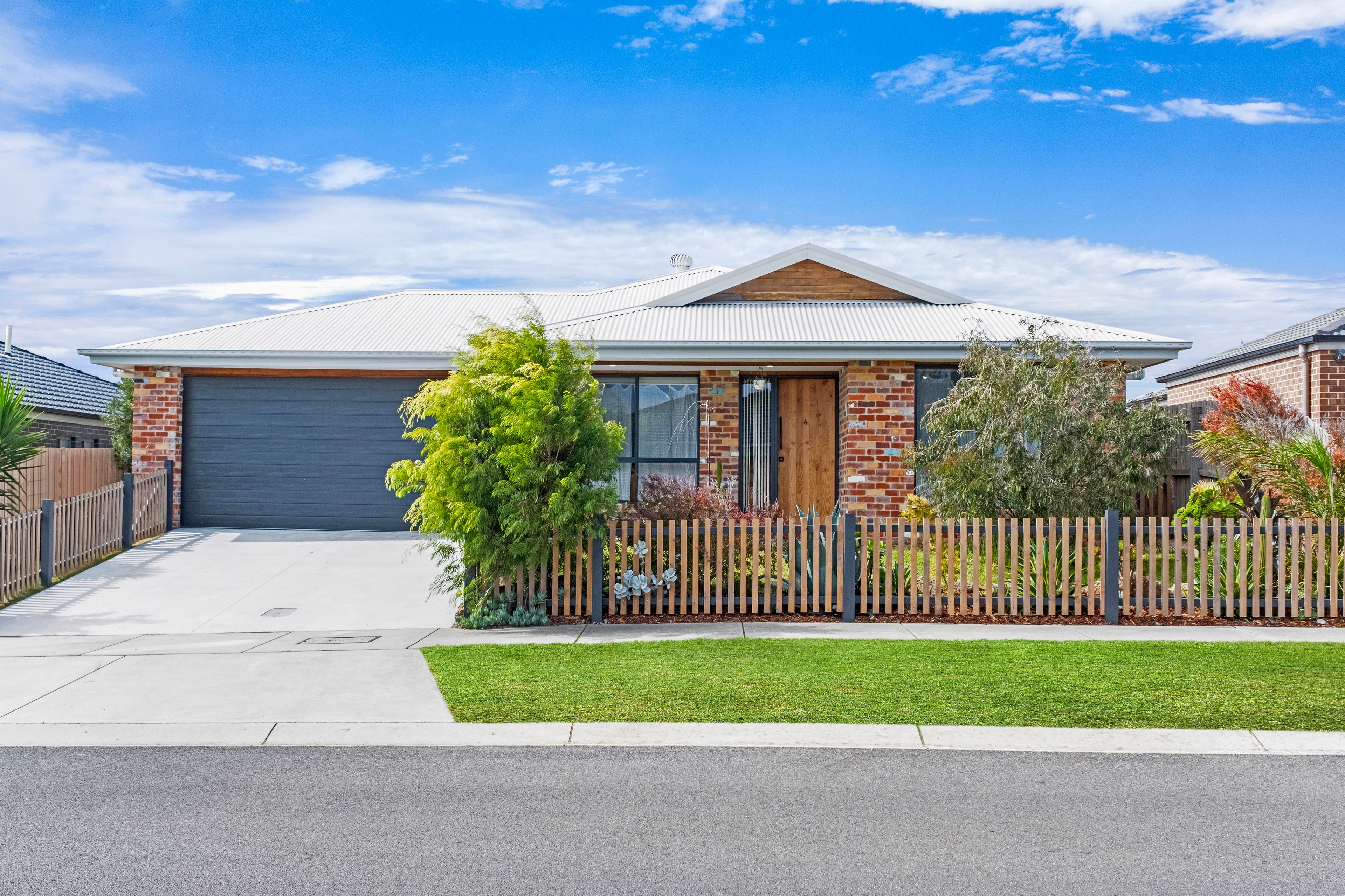 4 Omalley Drive, Warrnambool, VIC 3280 - Leased House - Ray White ...