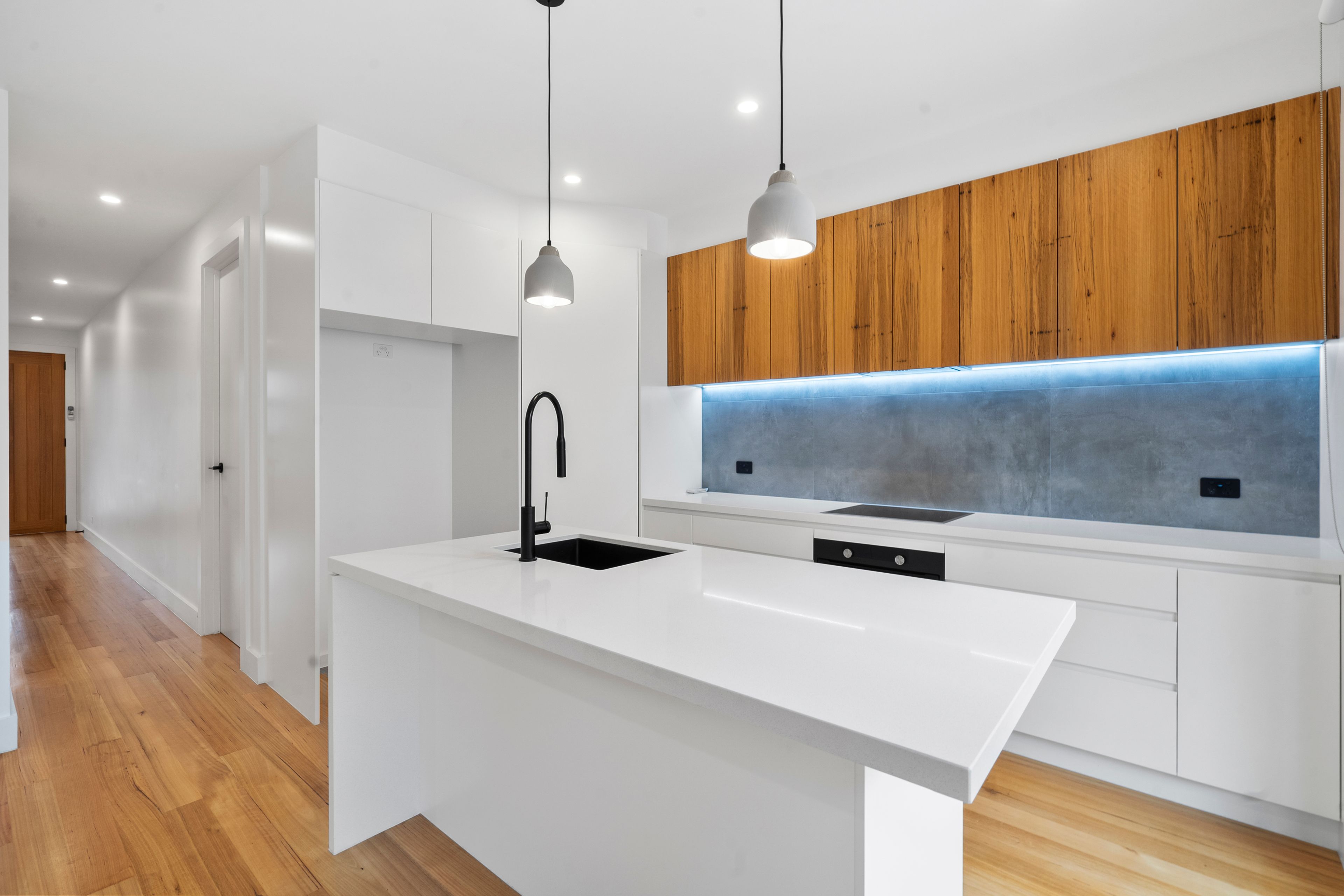 2B Randell Street, Parkdale, VIC 3195 - Leased Townhouse - Ray White ...