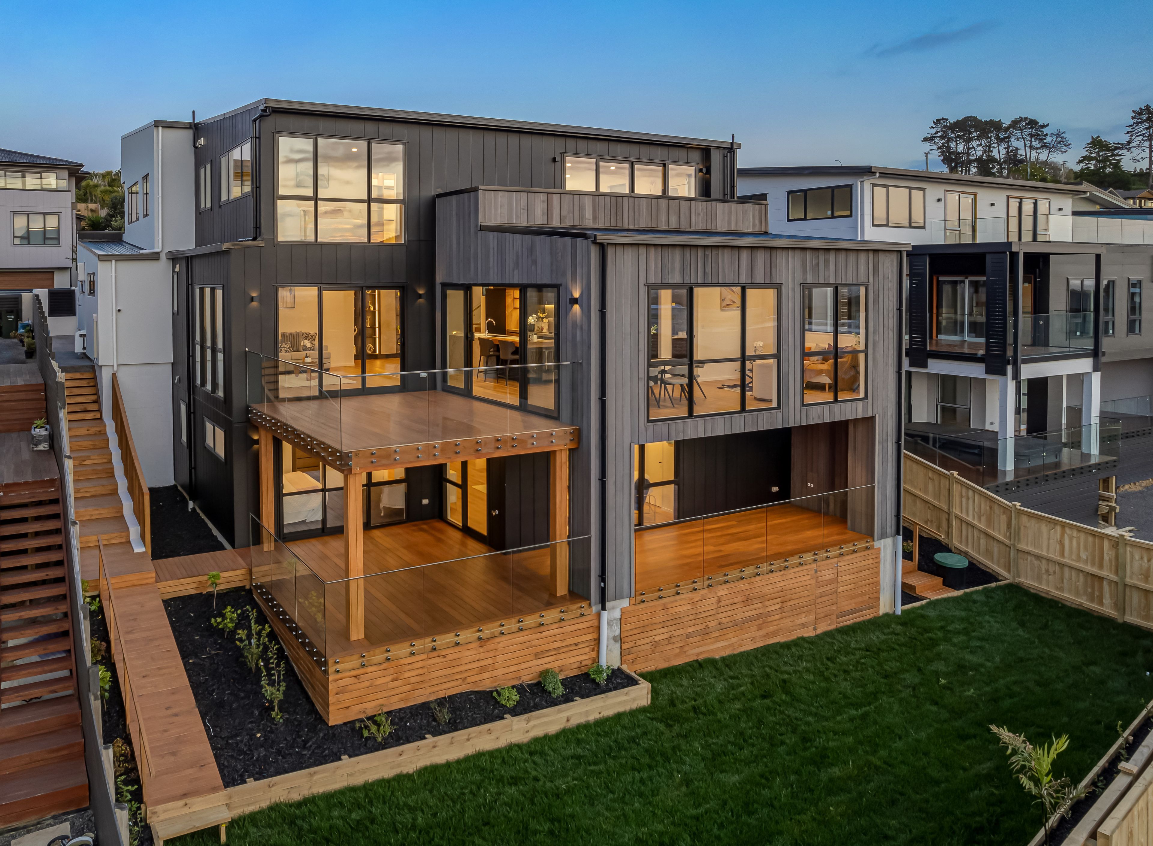 9 Michael Richard Place, East Tamaki Heights, Manukau City 2016 - Sold ...