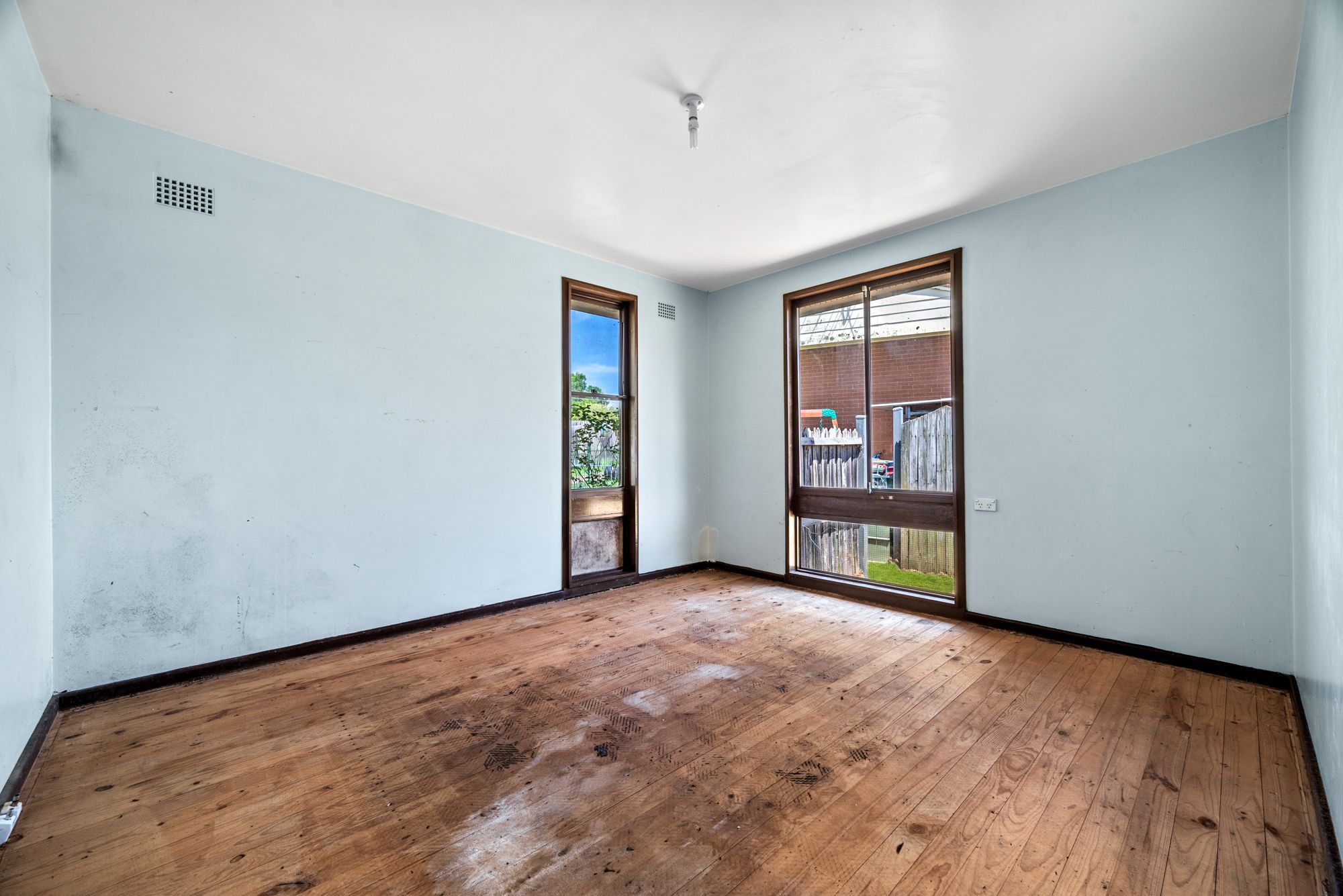 5 Peppin Crescent, Airds, NSW 2560 - Sold House - Ray White Macarthur Group