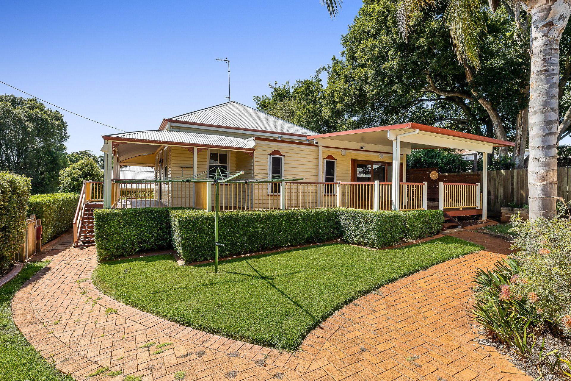 2 William Street, East Toowoomba, QLD 4350 - Leased House - Ray White ...