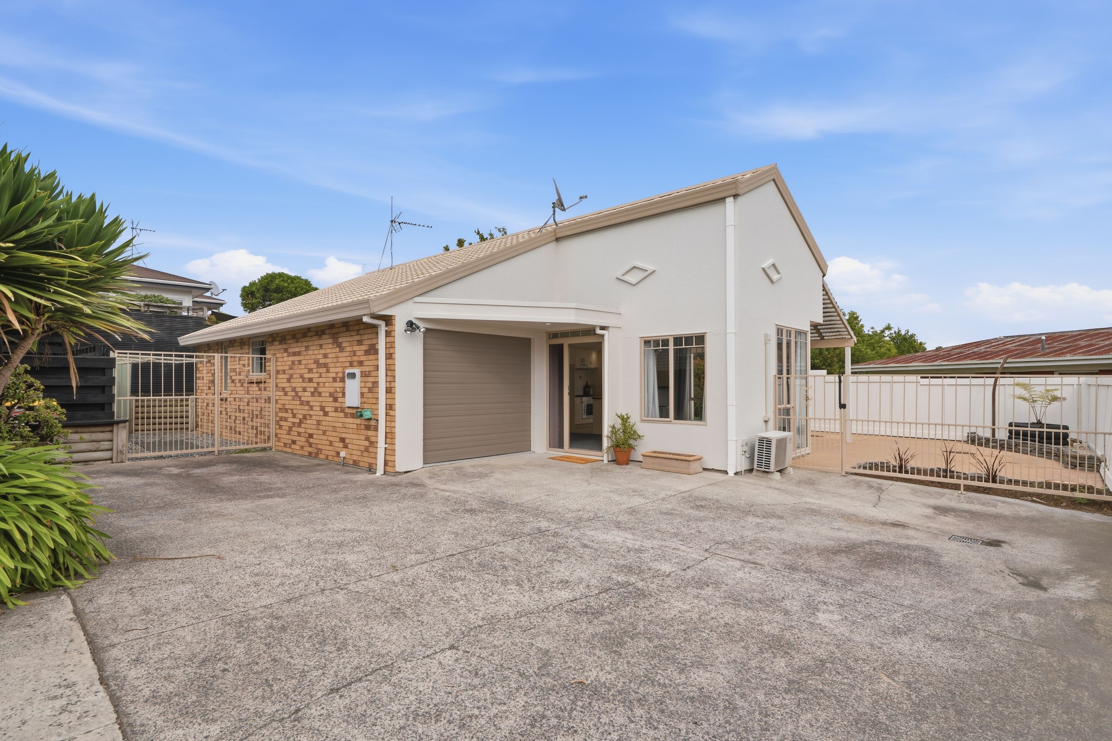 22B Otumoetai Road, Judea, Tauranga City 3110 - Sold House - Ray White ...