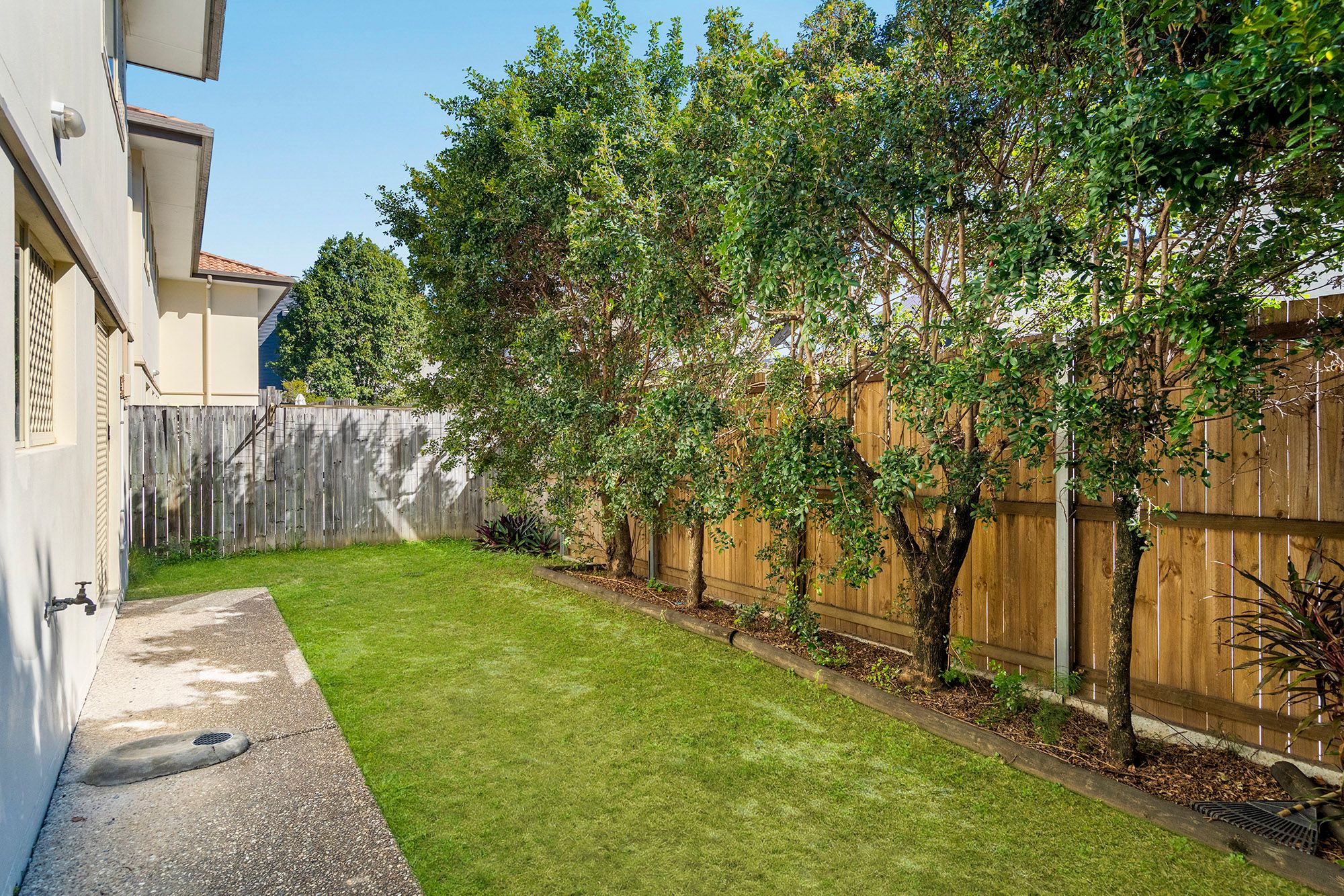 7/15 Howsan Street, Mount Gravatt East, QLD 4122 - Sold Townhouse - Ray ...