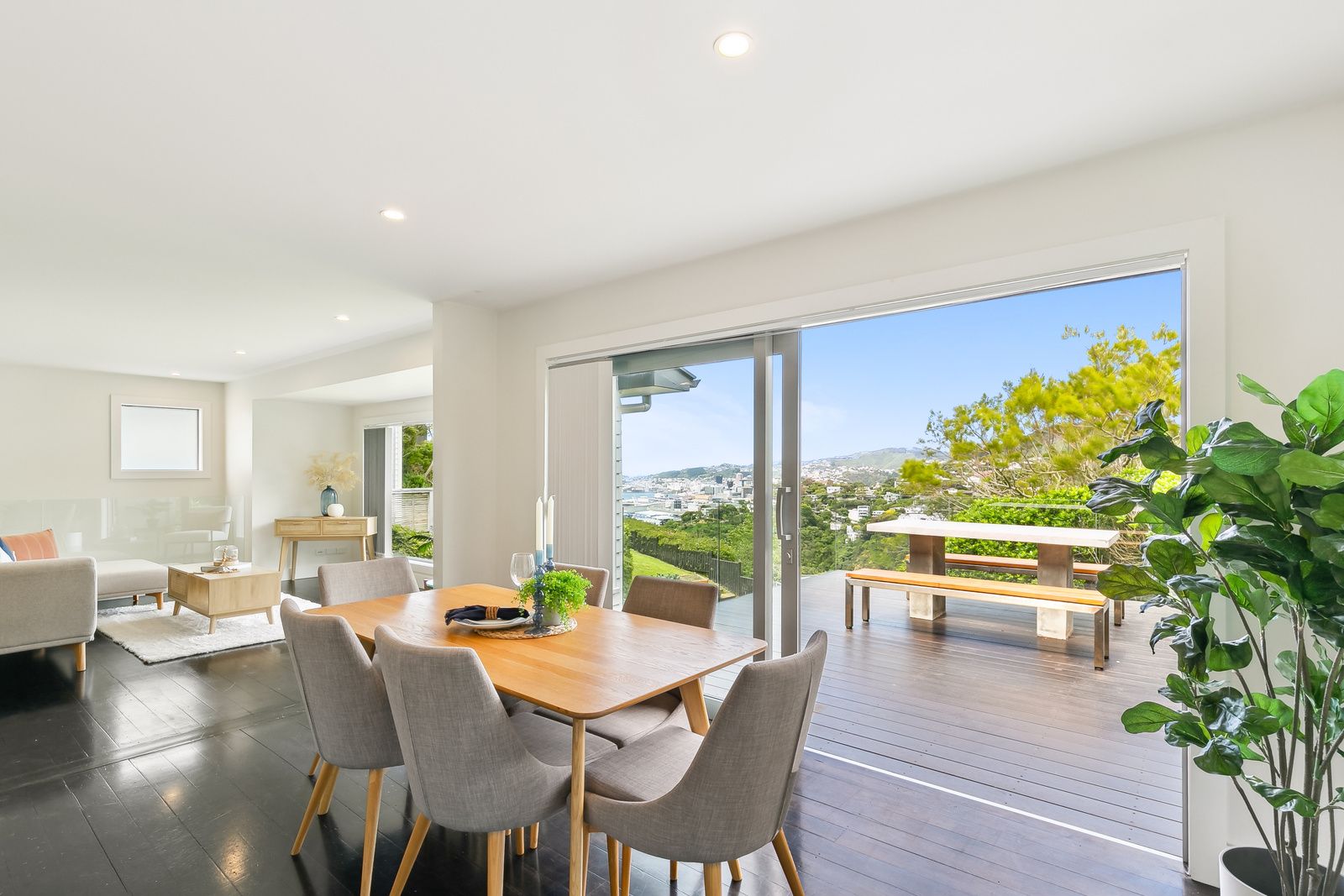 Ray White Wellington City