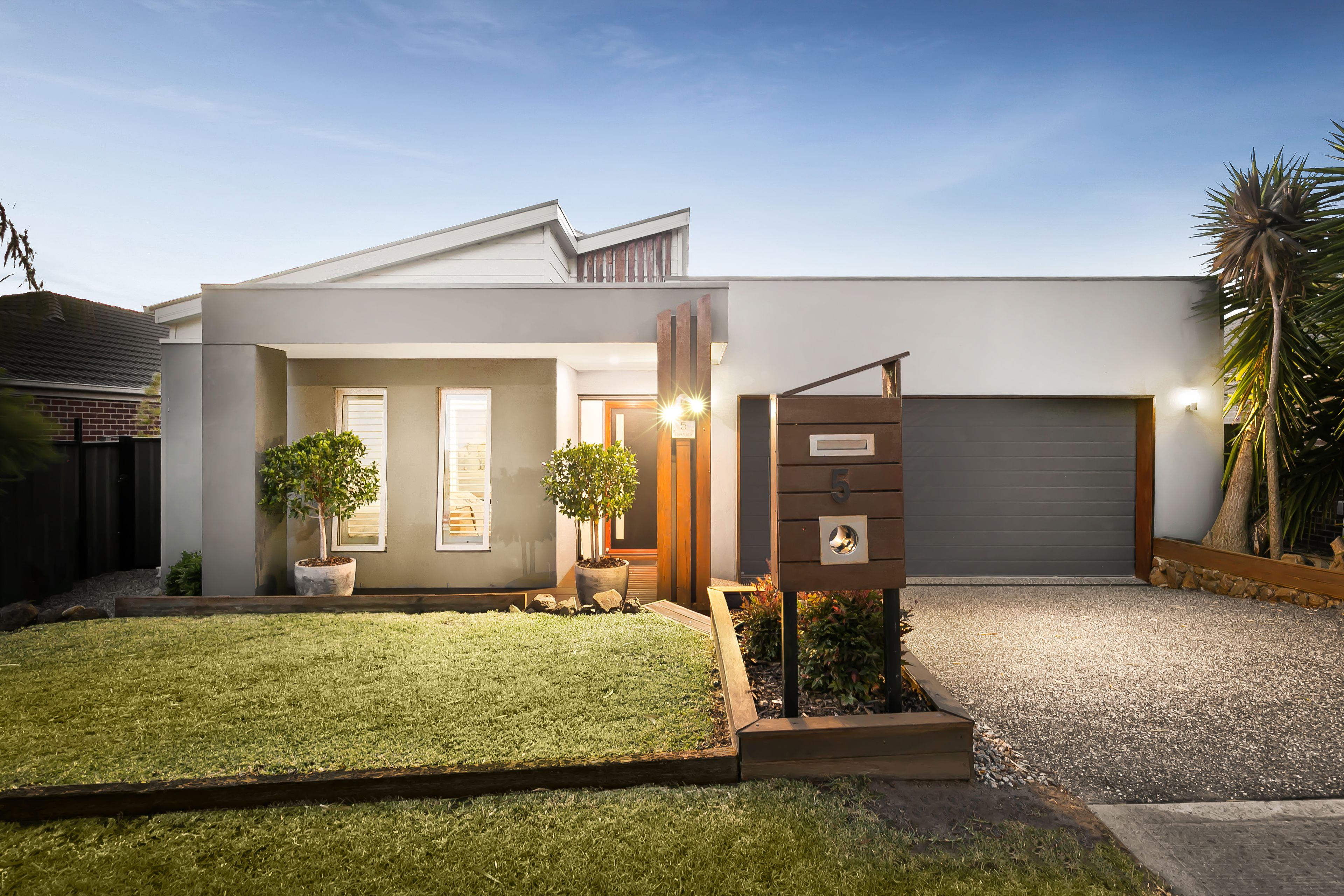 5 Bay Vista, Pakenham, VIC 3810 - House for Sale - Ray White Pakenham