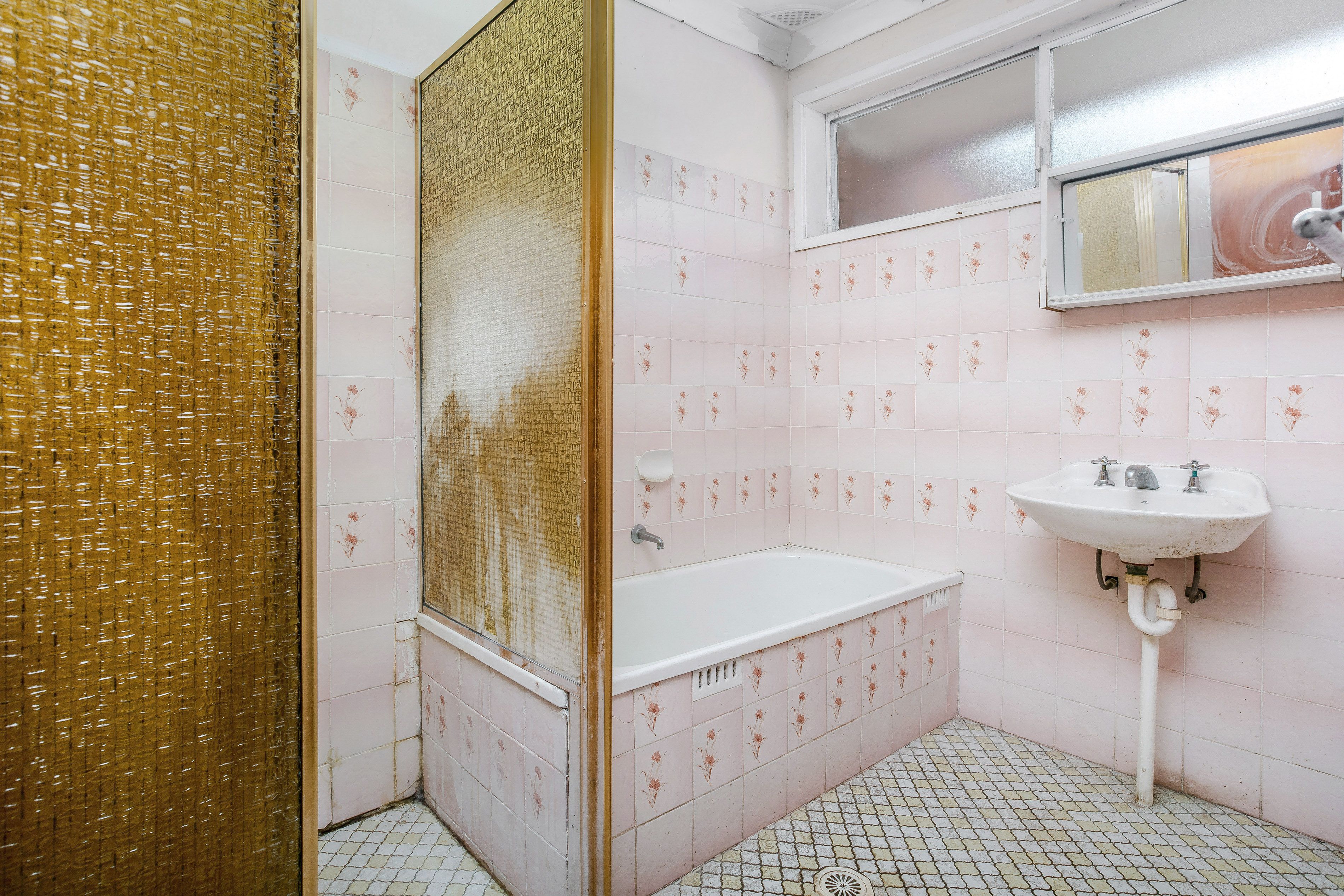 29 Pobje Avenue, Birrong, NSW 2143 - Sold House - Ray White Bankstown