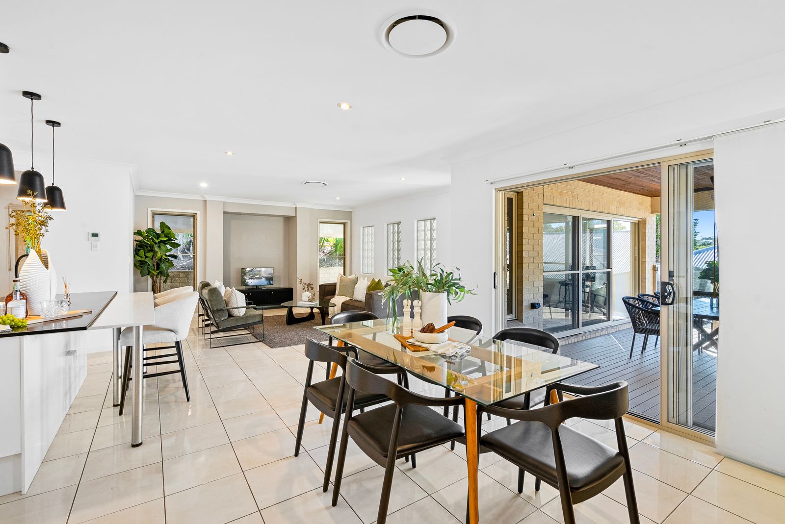 32 Victoria Drive, Pacific Pines, QLD 4211 - Sold House - Ray White TMG