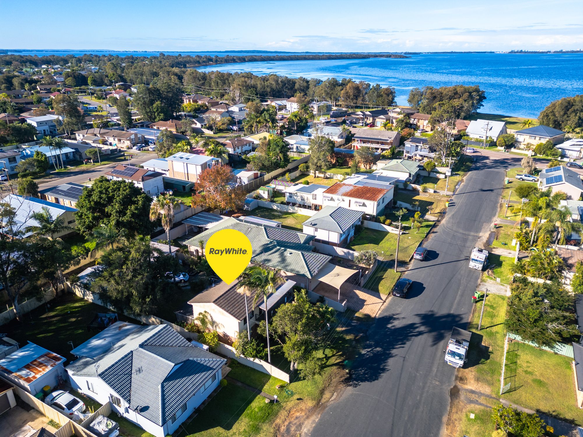 11 Albatross Road, Berkeley Vale, NSW 2261 - Sold House - Ray White ...