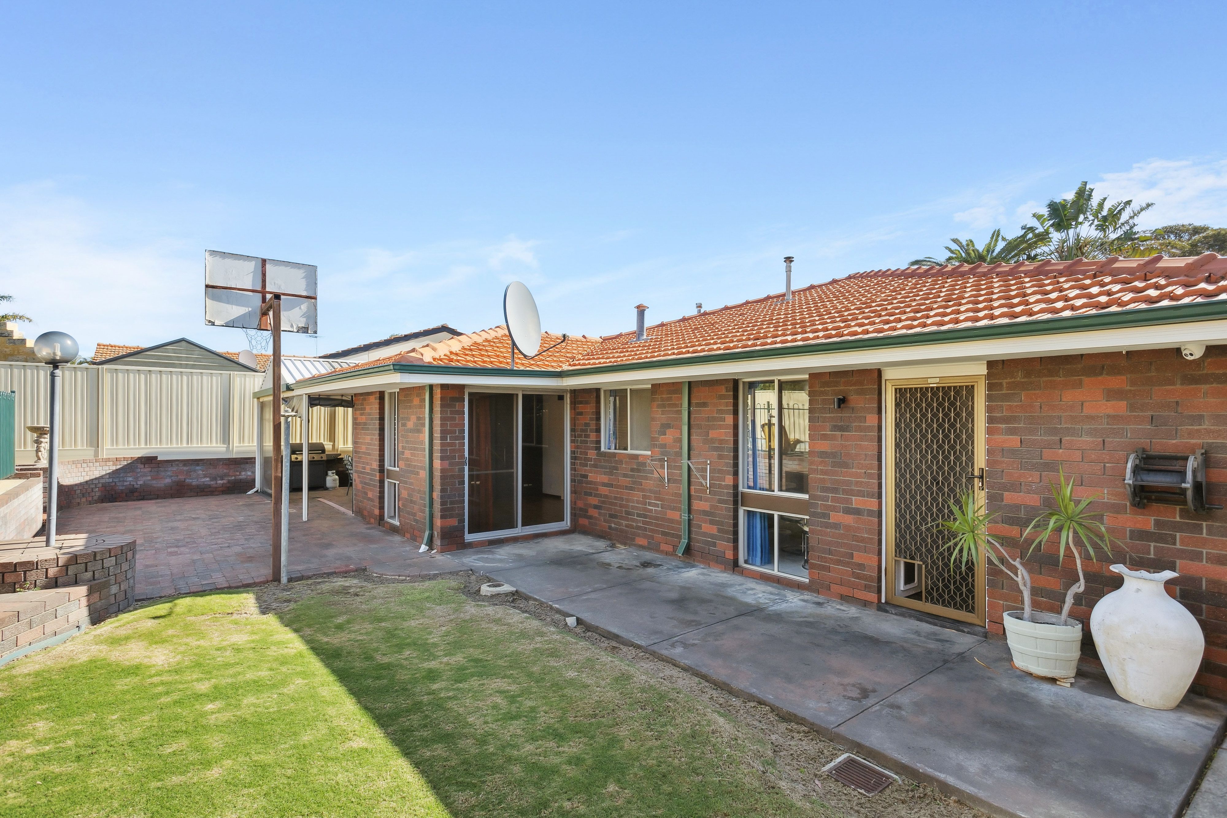 15 Felstead Crescent, Hamersley, WA 6022 - Sold House - Ray White ...