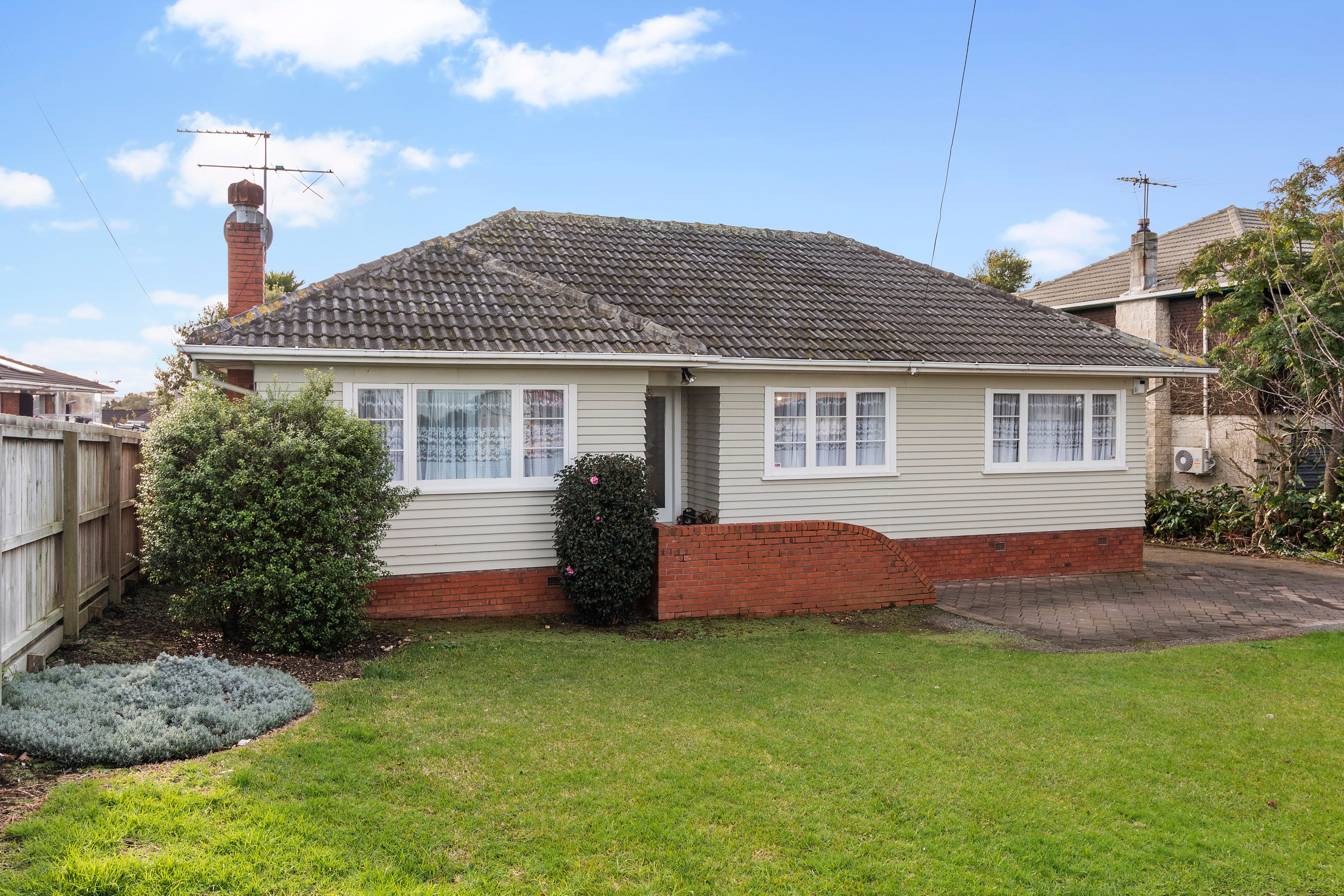 7 Commissariat Road, Mount Wellington, Auckland 0000 - Sold House - Ray ...