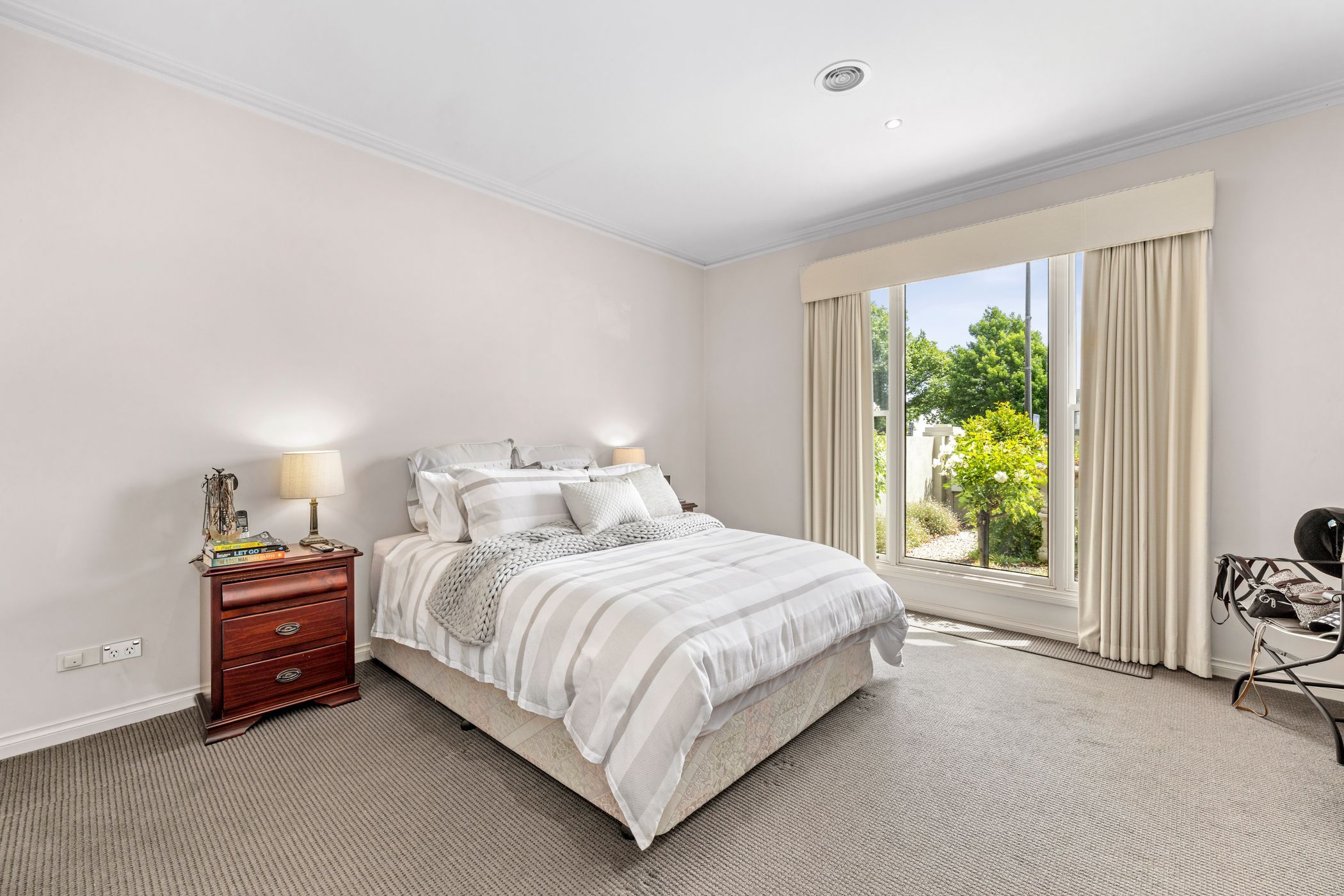 76 Victoria Street, Bakery Hill, VIC 3350 - Leased House - Ray White ...