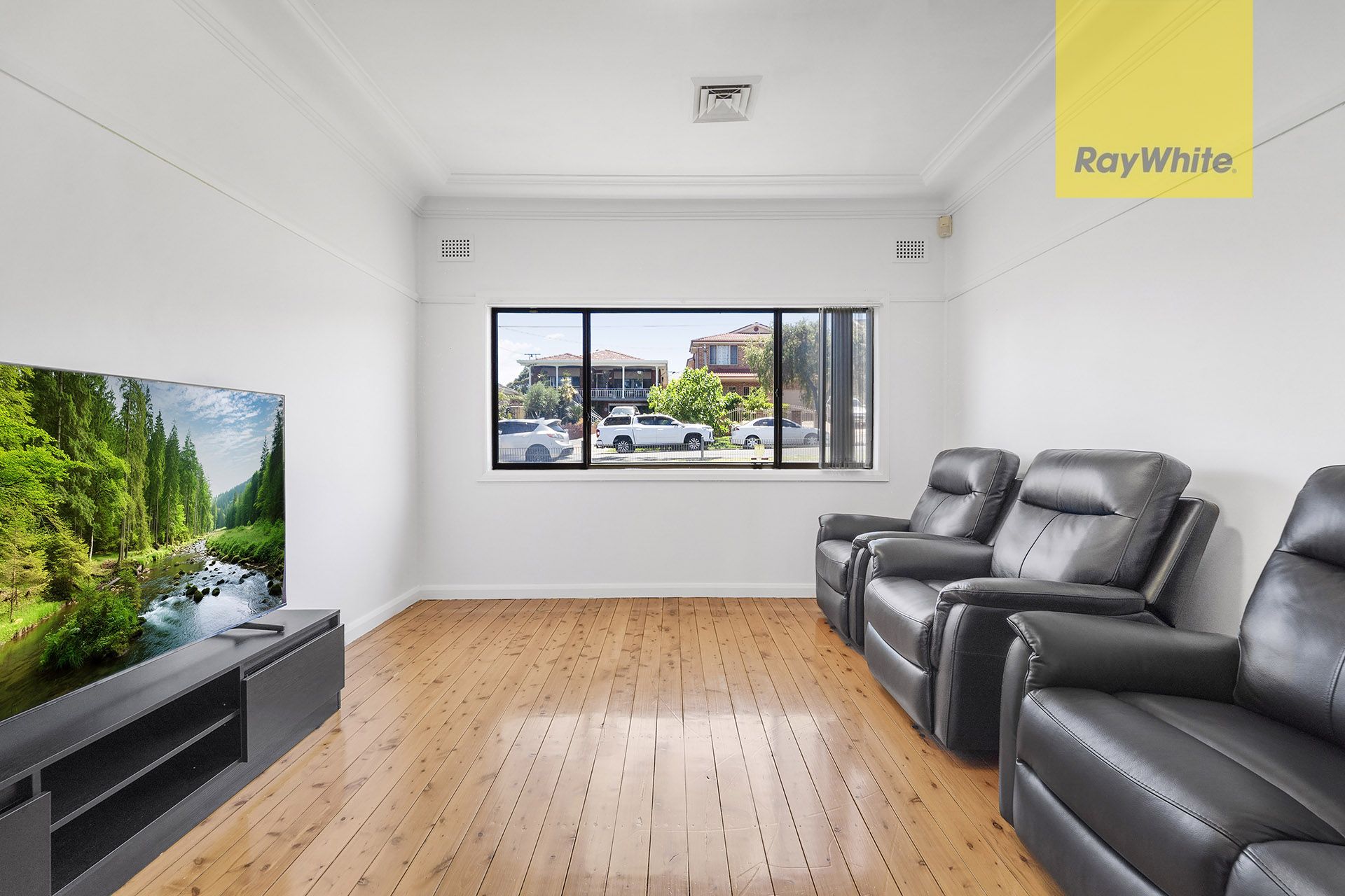18 Victoria Street, Merrylands, NSW 2160 - Sold House - Ray White ...